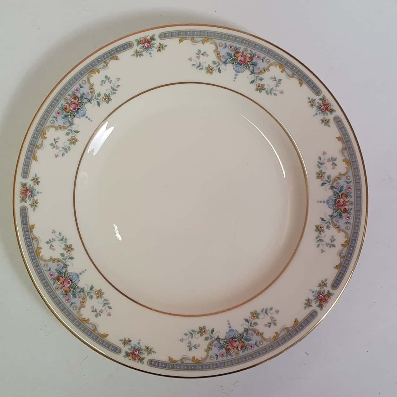 Royal Doulton The Romance Collection Juliet 3 Piece Set