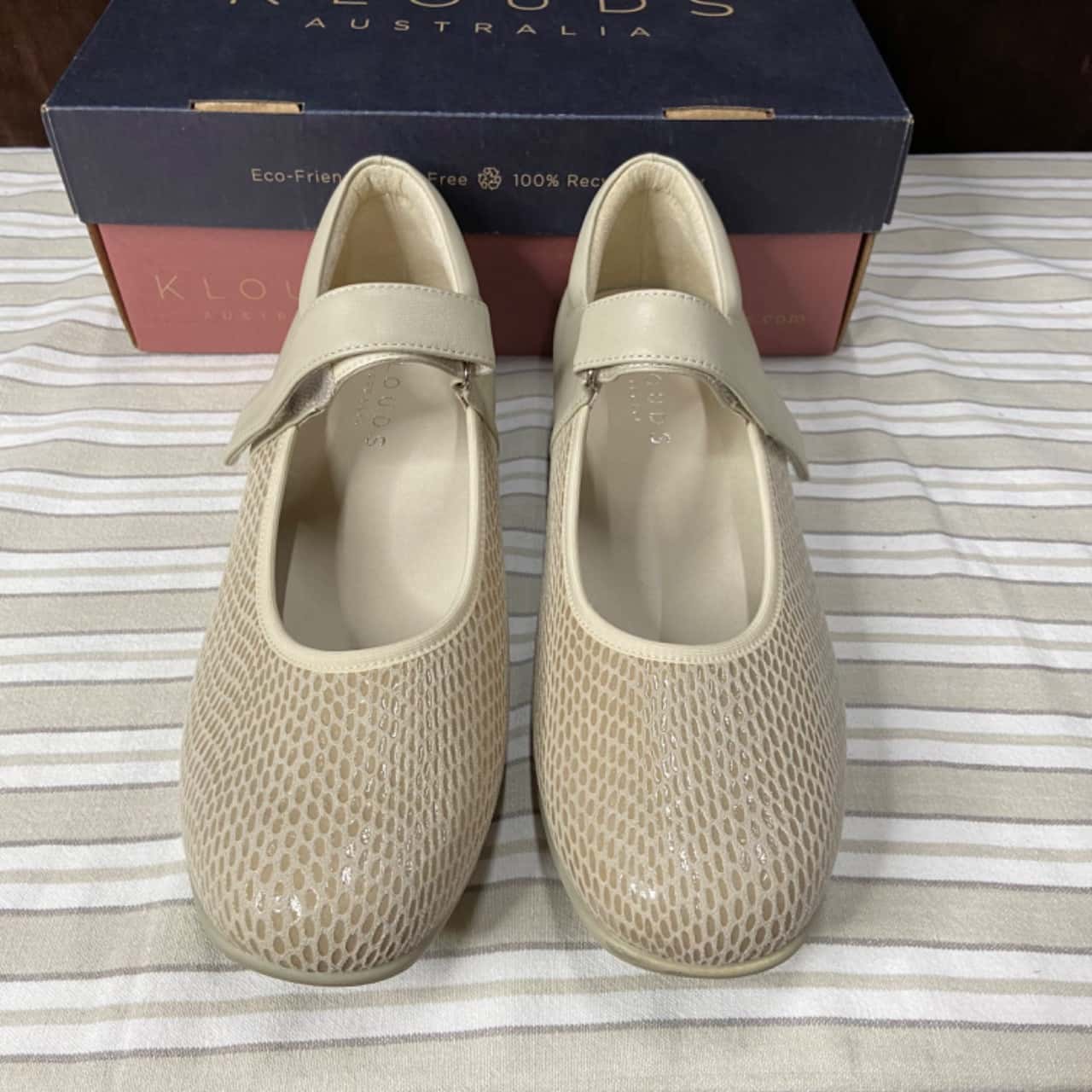 Klouds Wisdom XW, Velcro, Beige Snake Stretch Orthotic Mary Jane’s ...