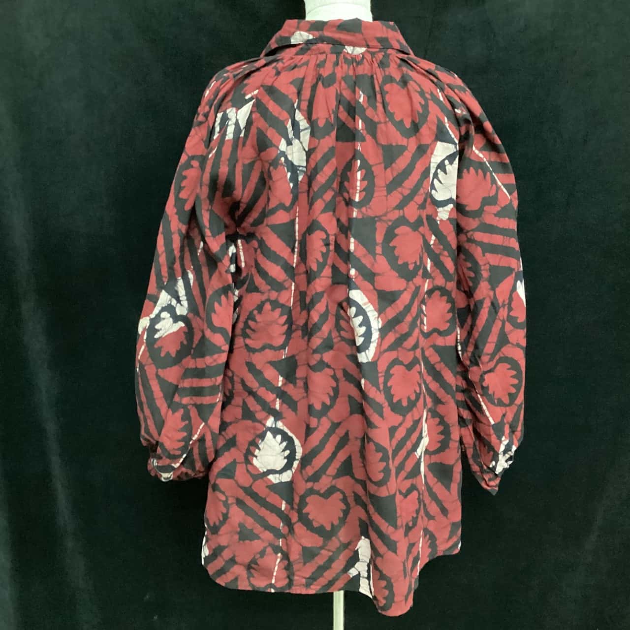 KINGA CSILLA Womens Size 6 Long Sleeve Black / Red