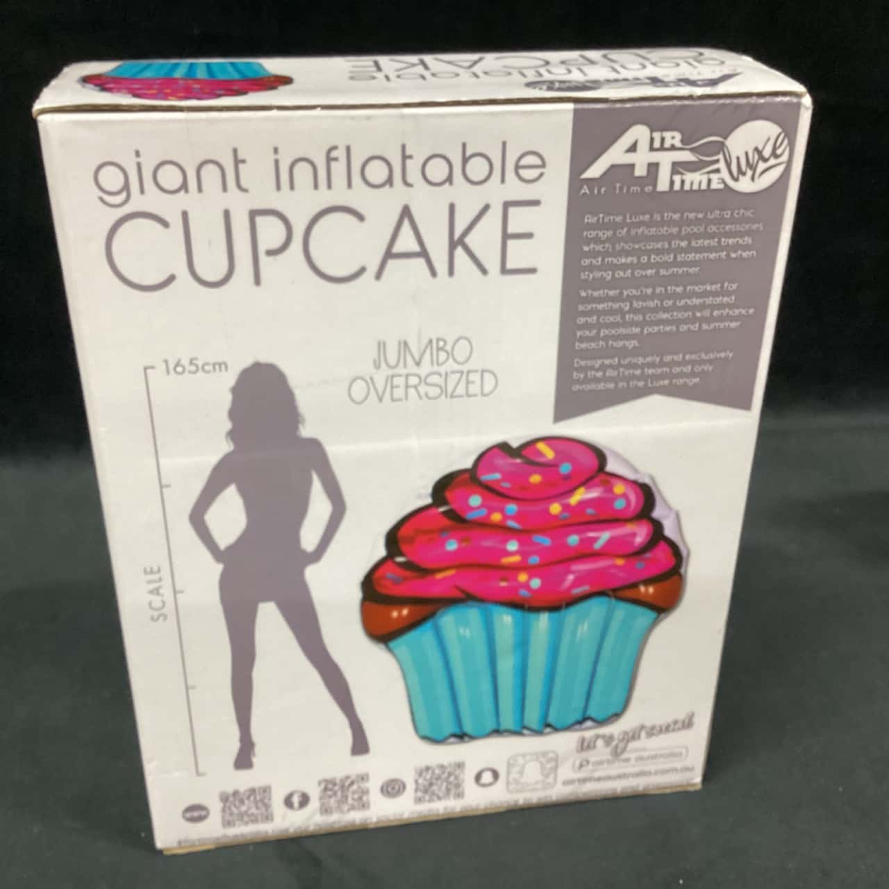 Art Time Luxe Giant Inflatable Cupcake