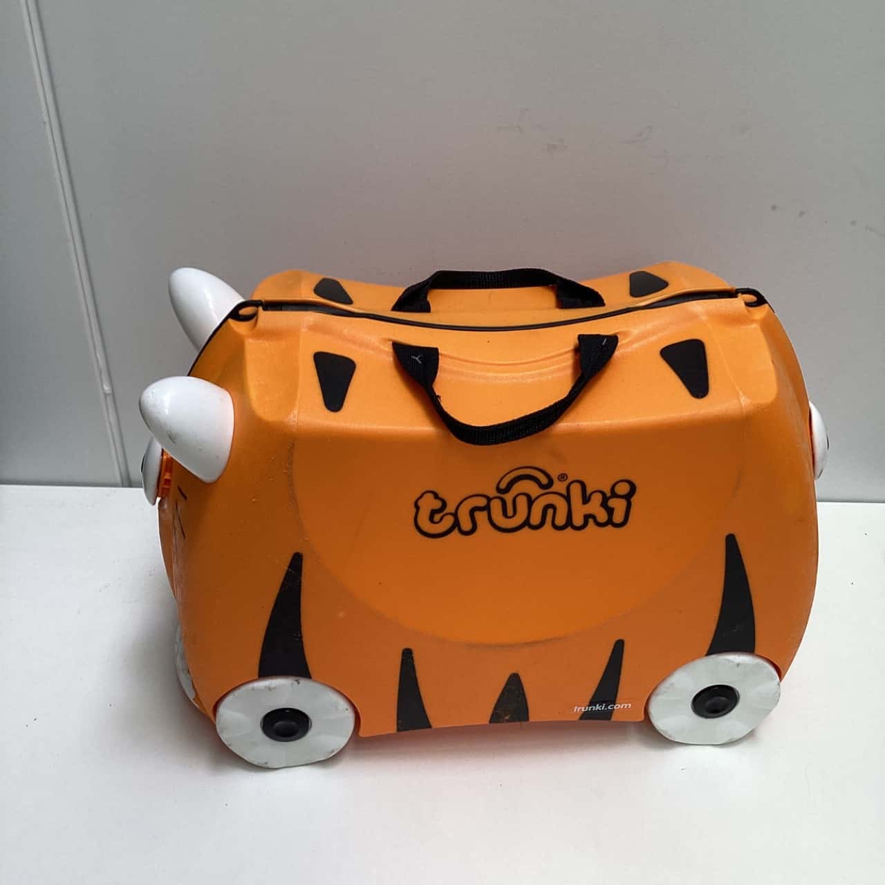 Trunki Kids Suitcase Orange