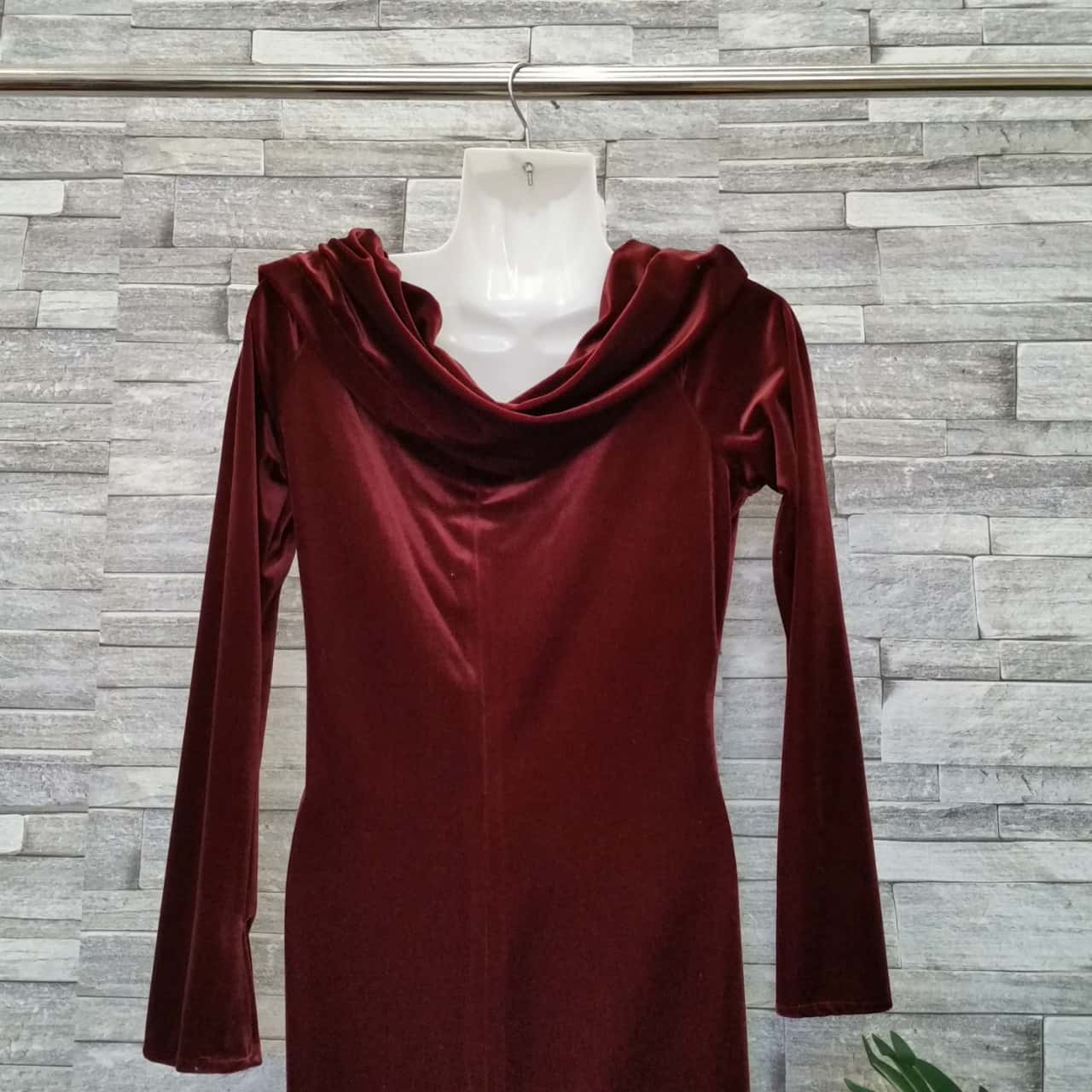 LISA HO Vintage Womens Size 10 Formal Dress / Long Sleeve (s)