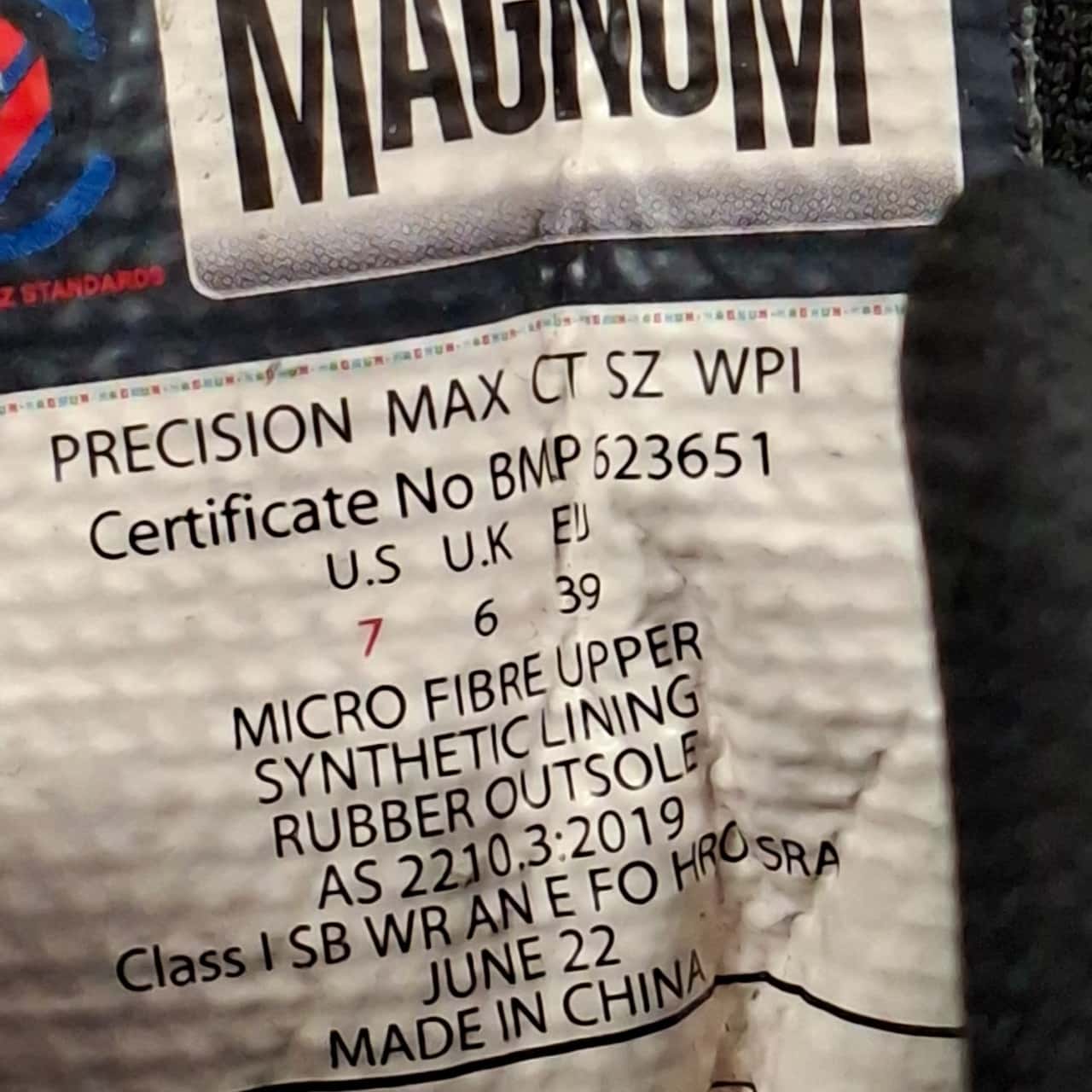 Ladies Magnum work boots