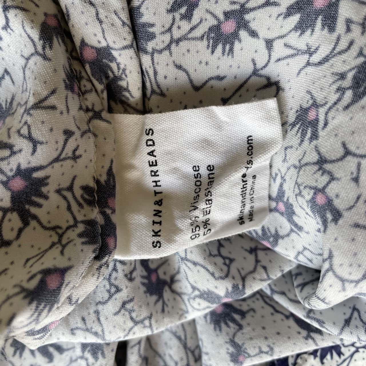 Skin and Threads Womens Size 1 Blouse White/Blue / Multicoloured