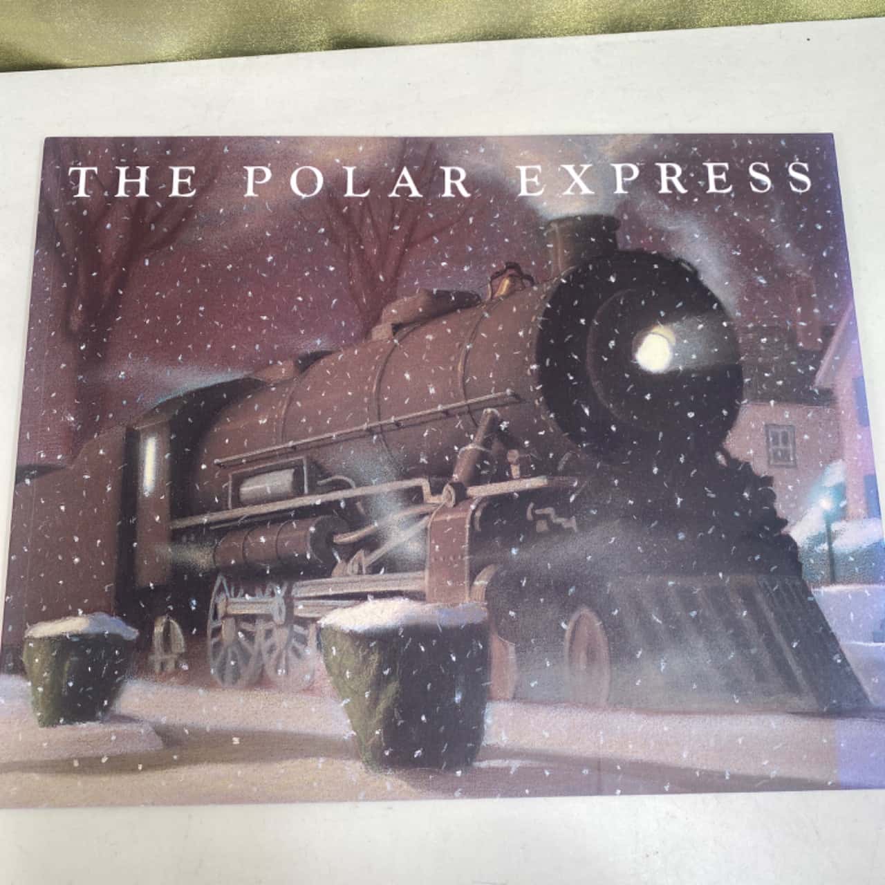 The polar express (s) - Used As New | Salvos Stores