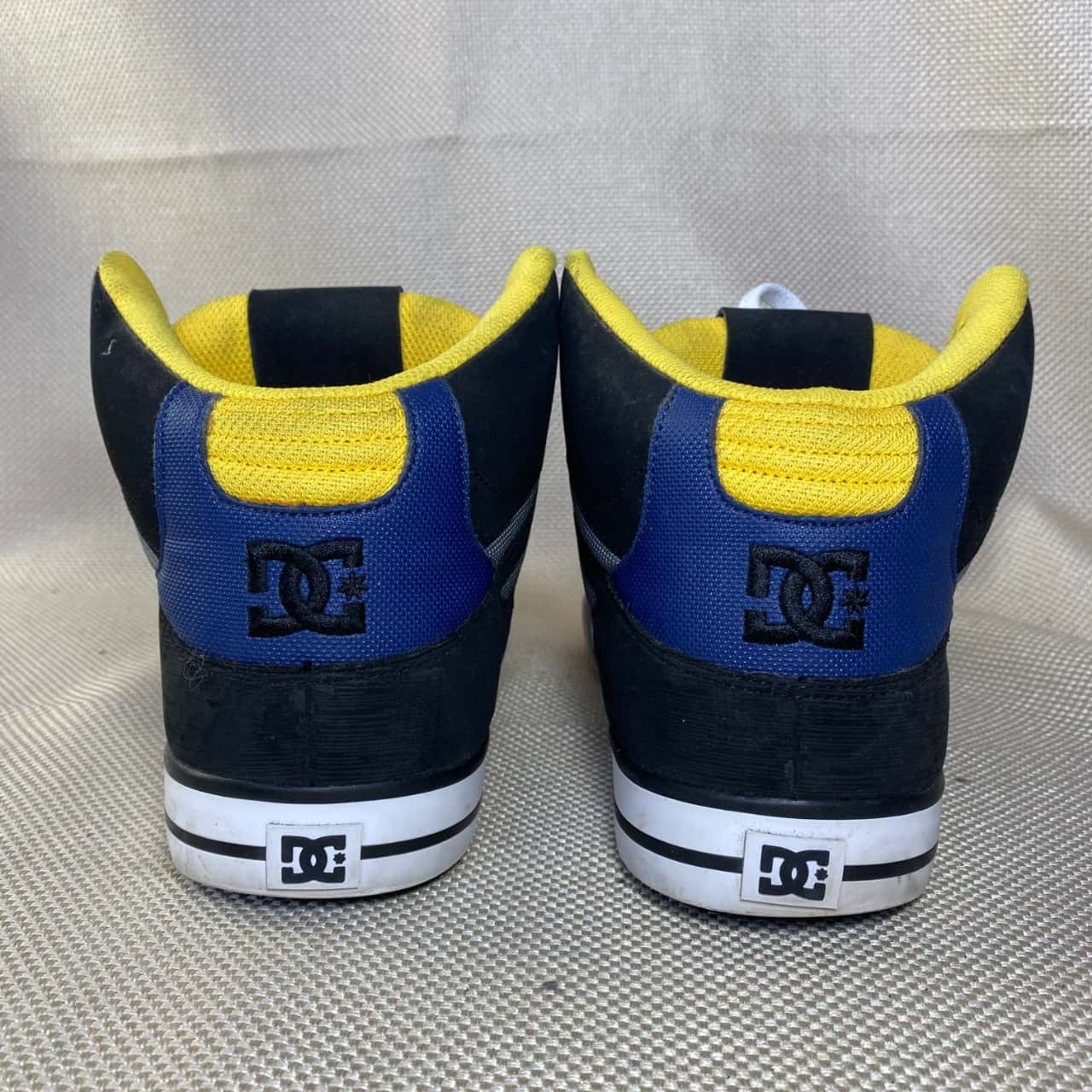 DC Mens Shoes ***Used but in very good condition****(s)