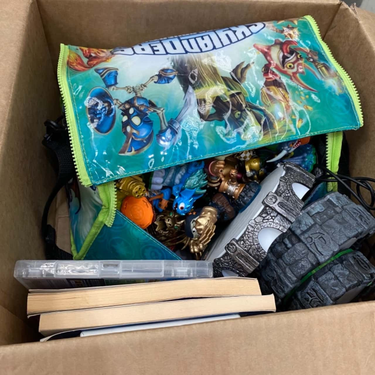 Skylanders Spyros Adventures - Bulk Bundle Mixed Pack Pack - 58 ...