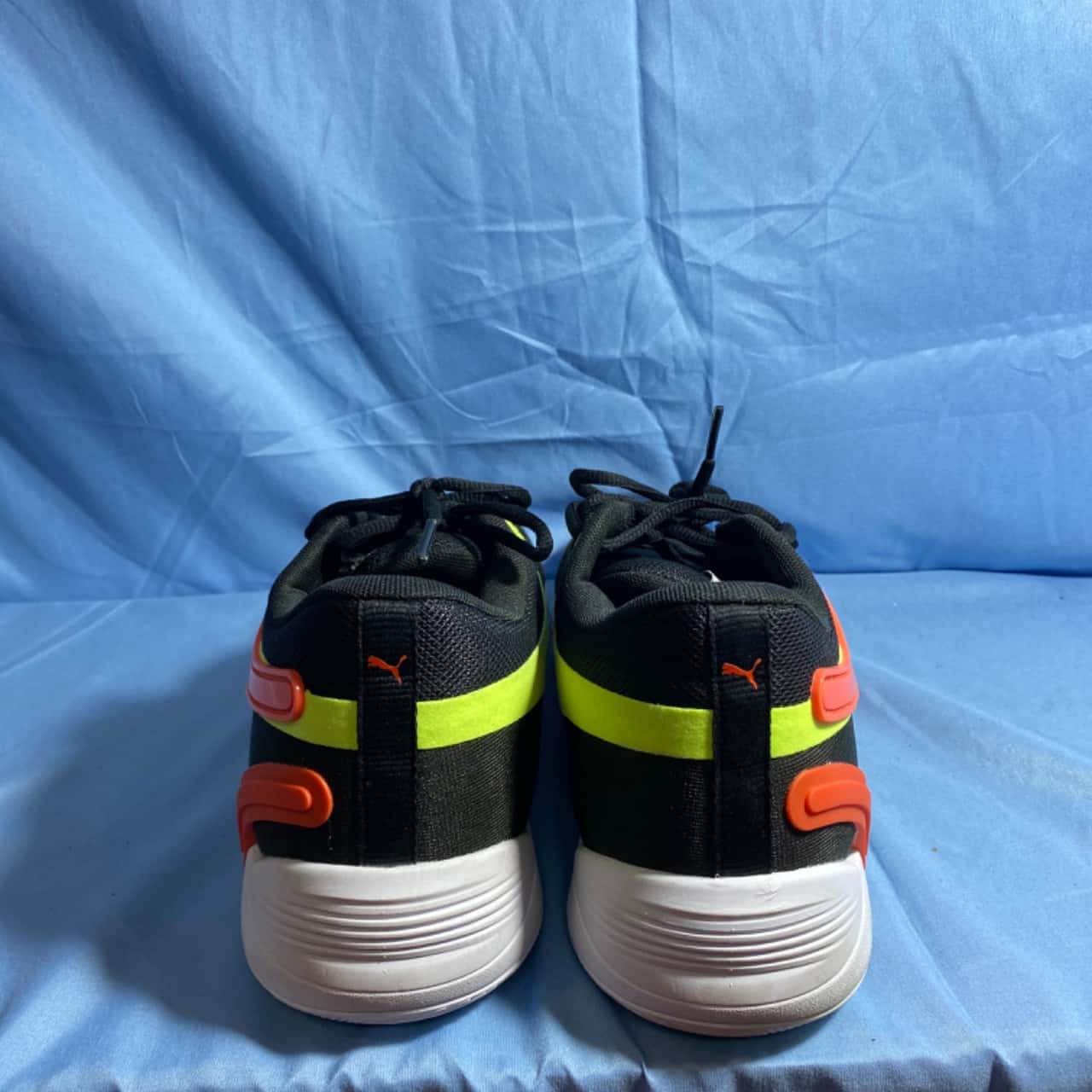 Puma shoes Size 9 Multicoloured