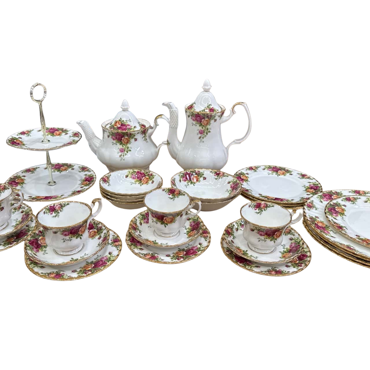 Royal Albert Old Country Roses 29 Piece Tea Set Pick up Only!!!