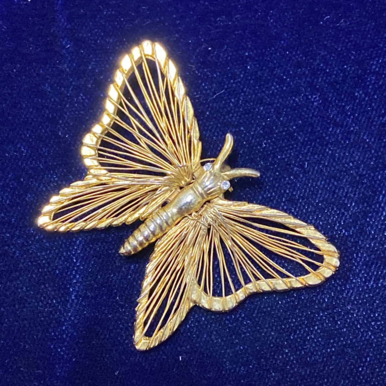 Vintage Gold Tone Wire Butterfly Brooch