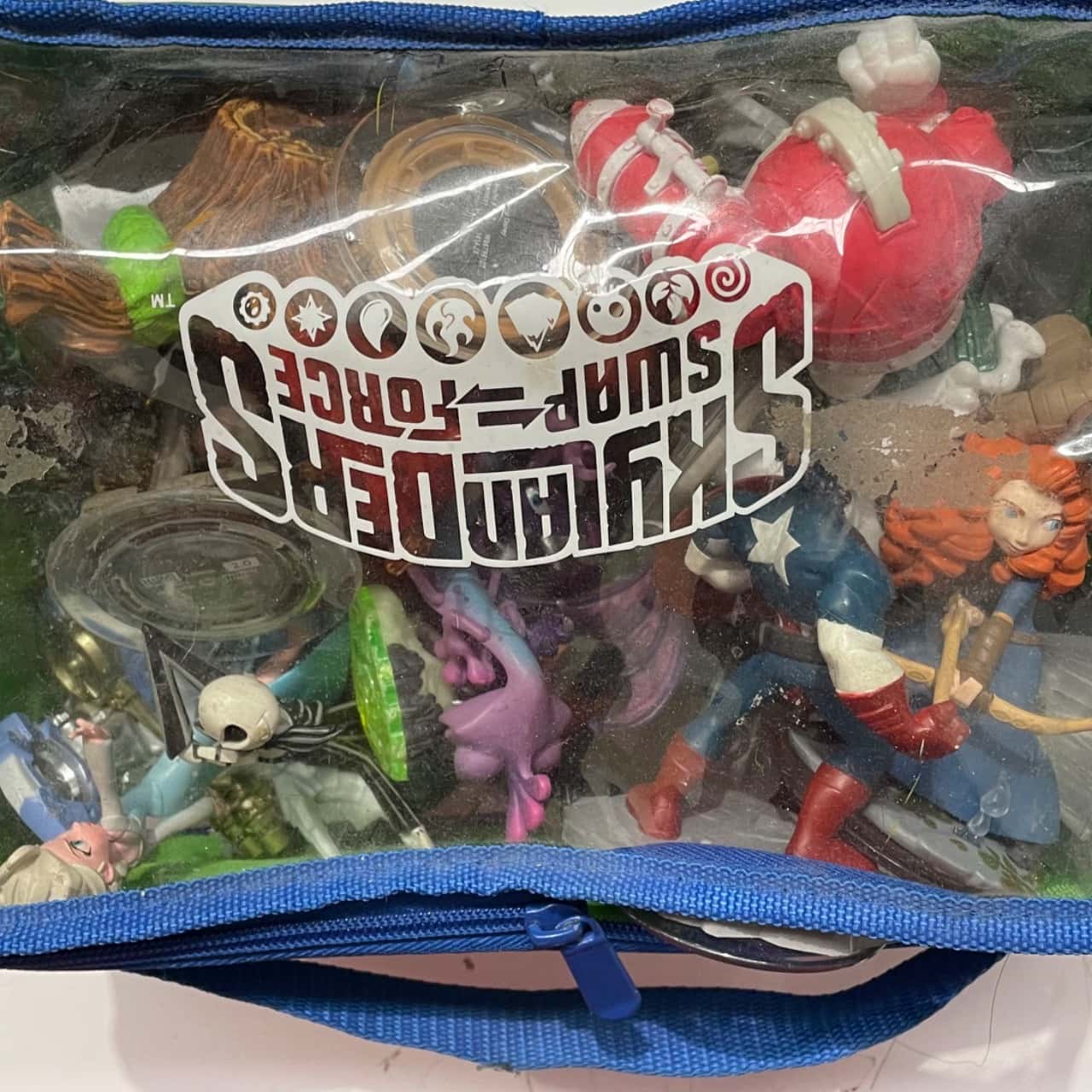 Collectables set(s)