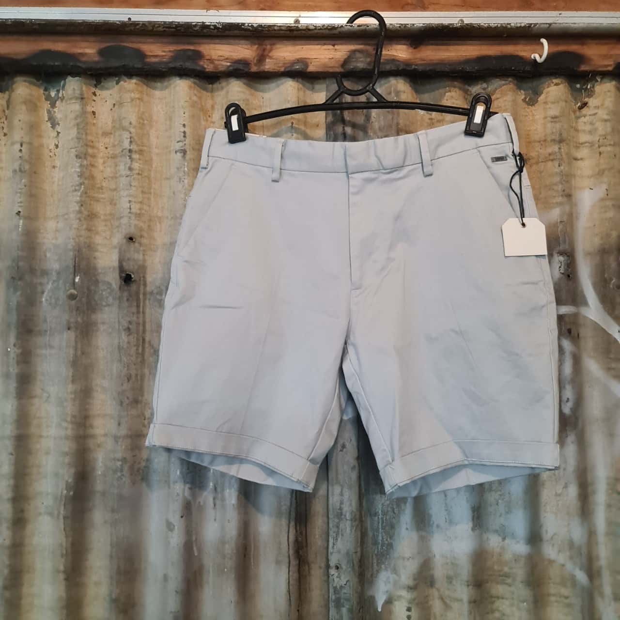 Industrie Mens Shorts Size 32 Off White (s)