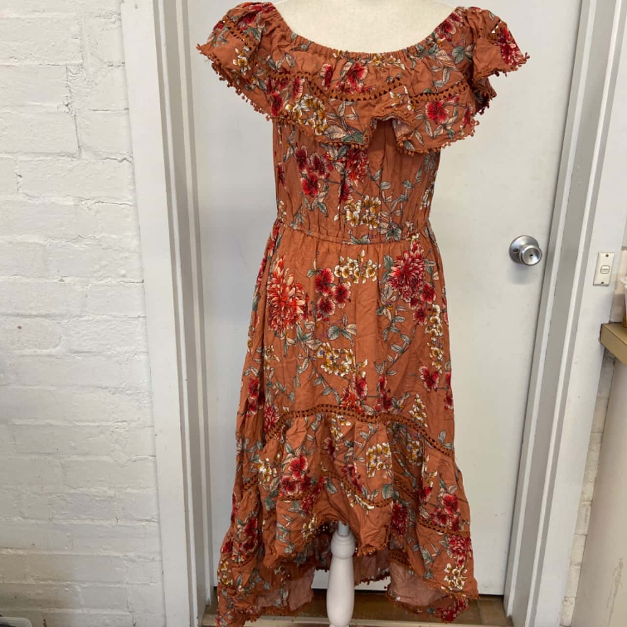 Jaase Size M Floral dress(s)