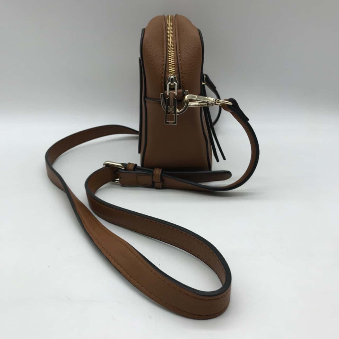 Madison Cross Body Bag (s)