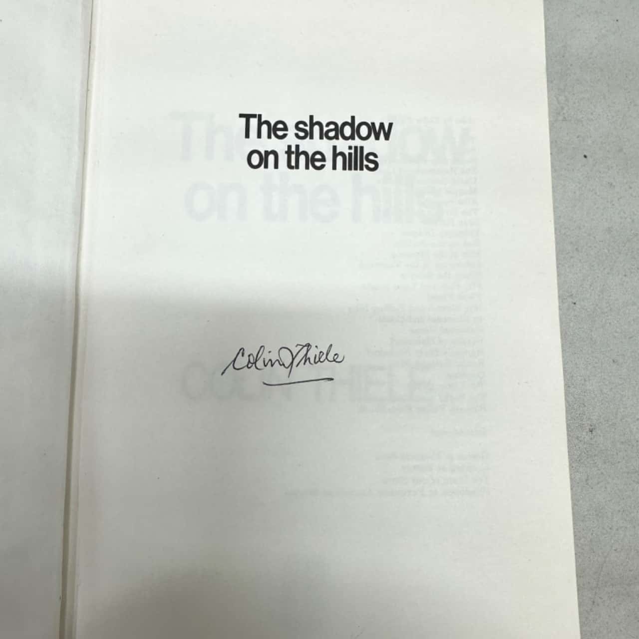 The Shadow On The Hills by Colin Thiele(s)