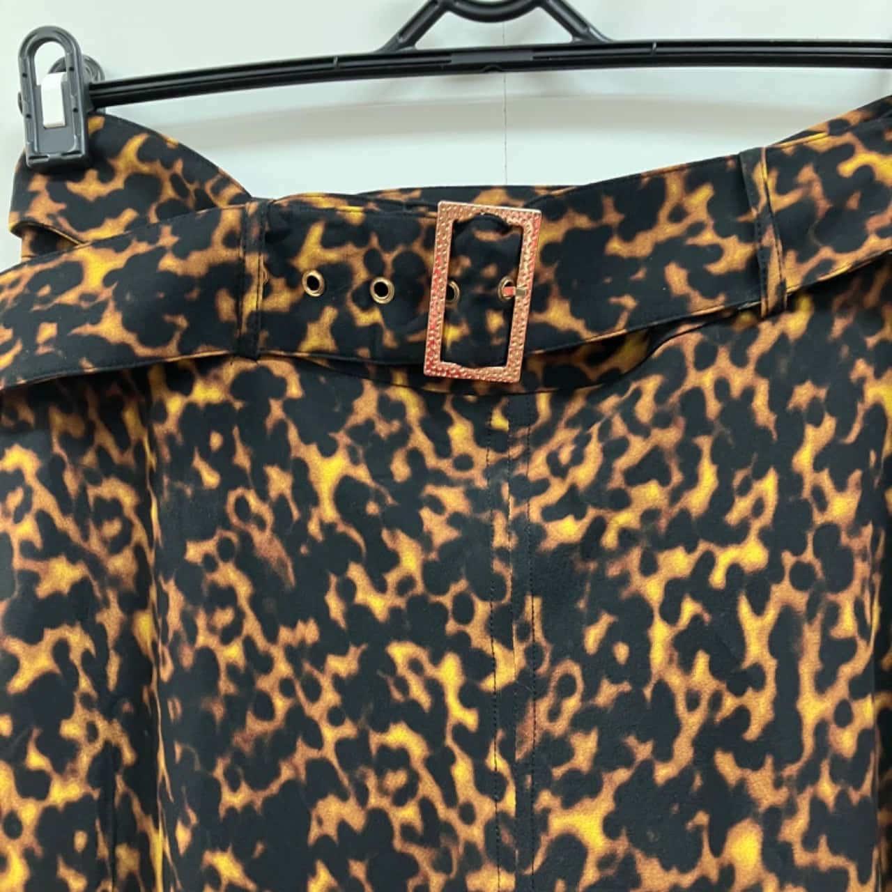 Sheike Women’s Tortoise Shell Skirt. Size14(s)