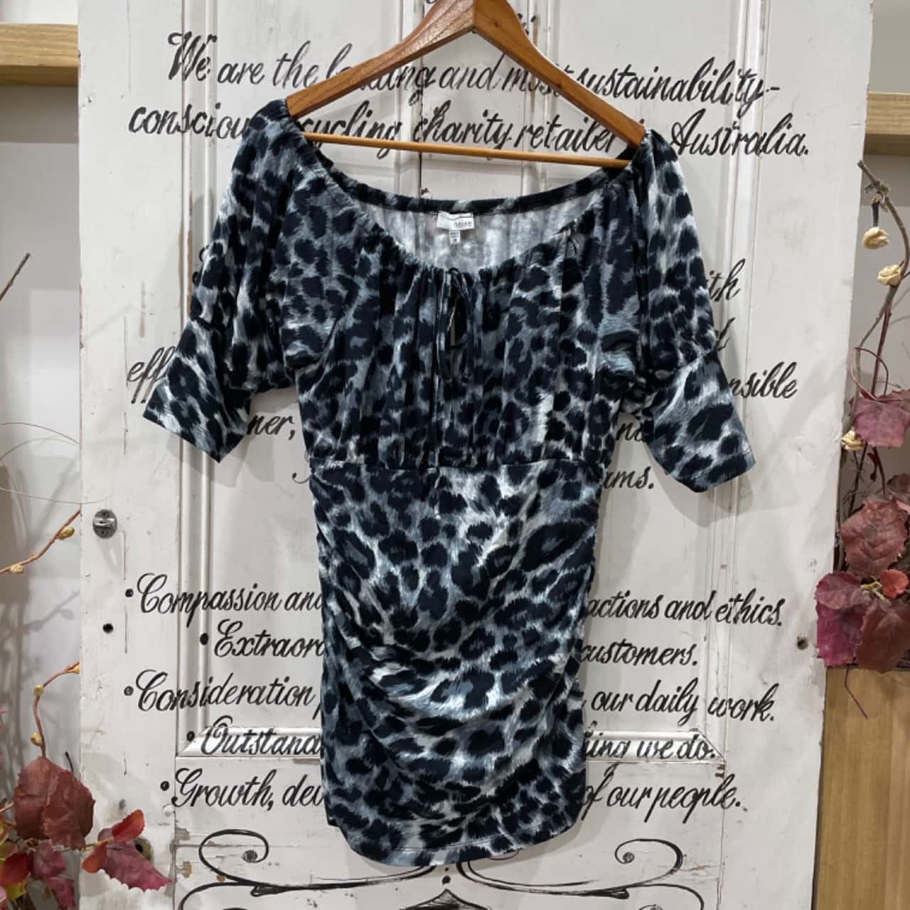 BNWT!! $129.99!! Heine Brand!! Womens Size 10 / 12 Short Sleeve Black ...