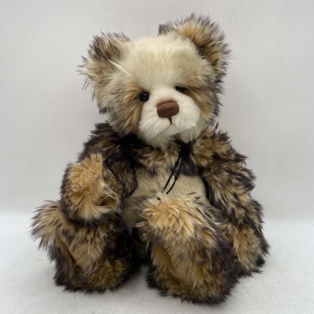 Gorgeous Charlie Bears "Tracy" (cab)(s)