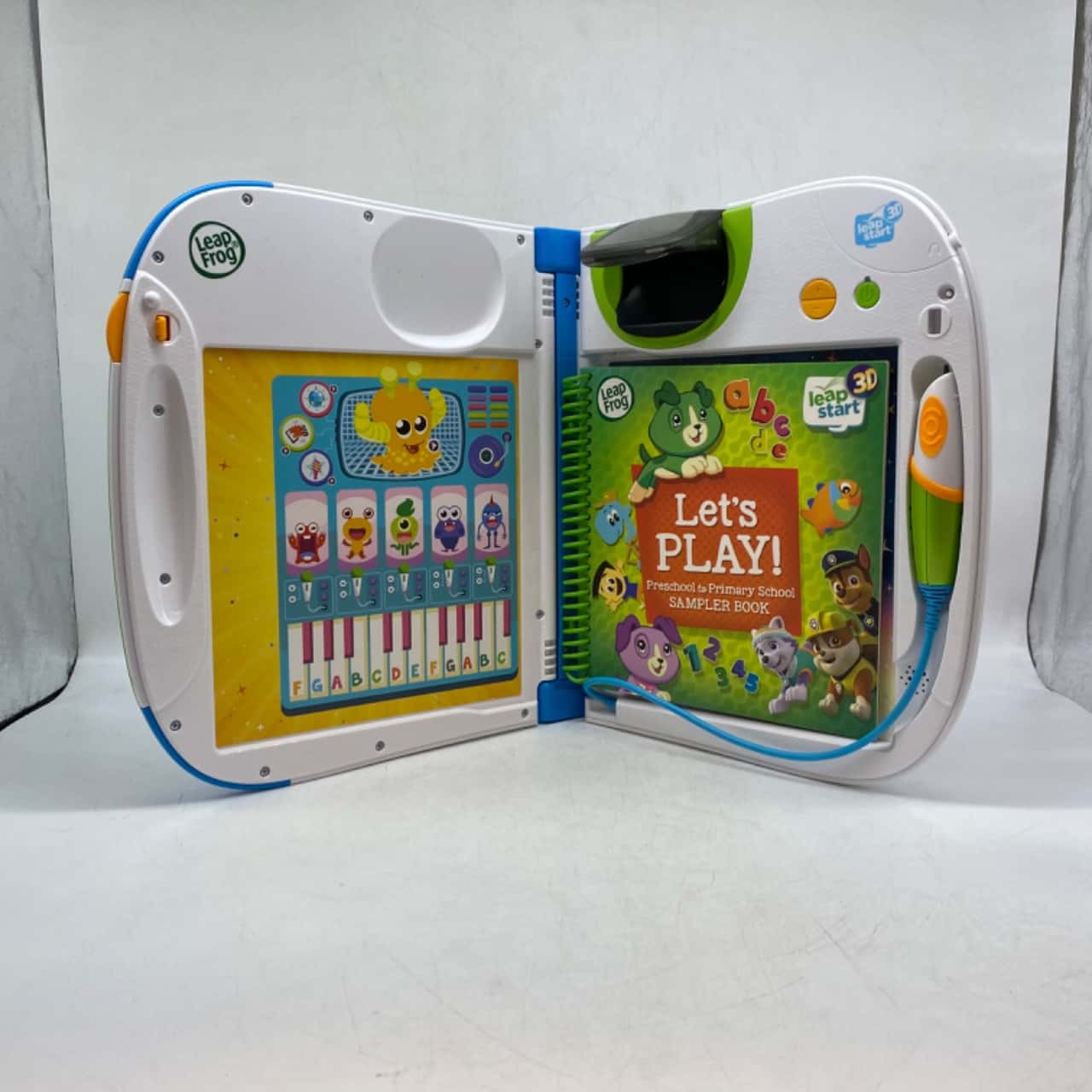 Leap Star 3D interactive pad by Leap Frog(s)