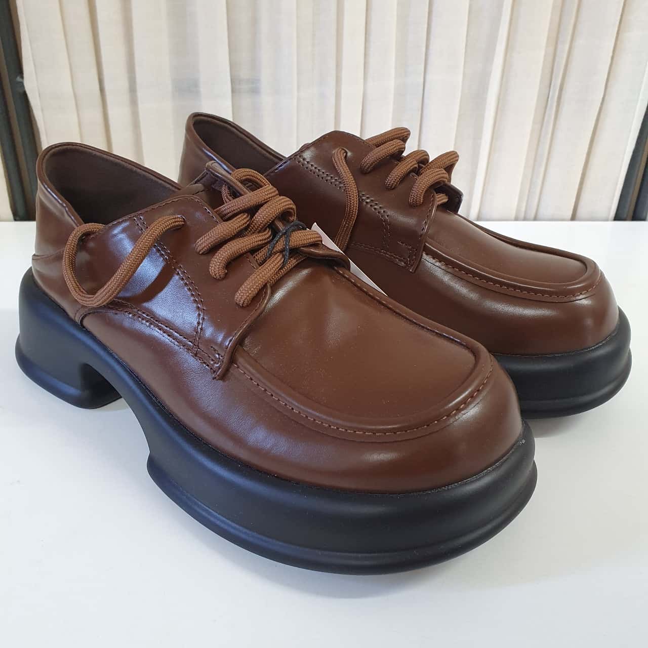 Cider Women's Size 37 Brown Chunky Shoe - New With Tags(s)