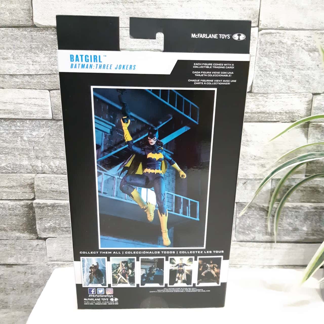 DC Multiverse Batgirl Action Figure