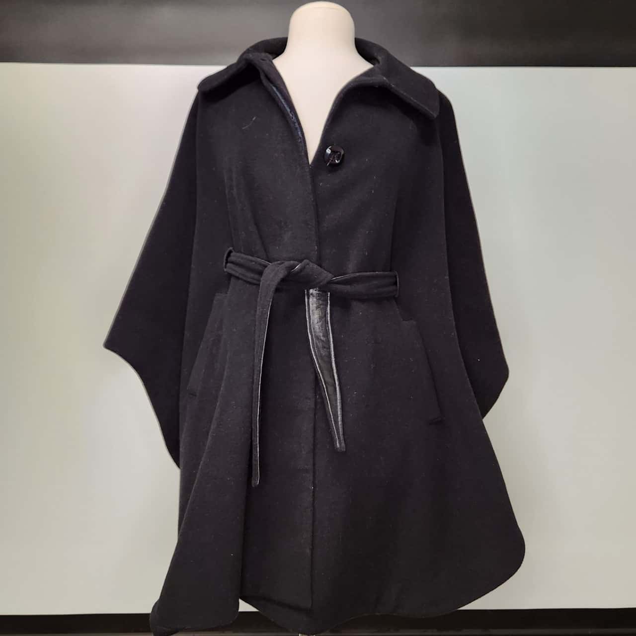 Nat Nat - Womens One Size Winter Coat Poncho Black