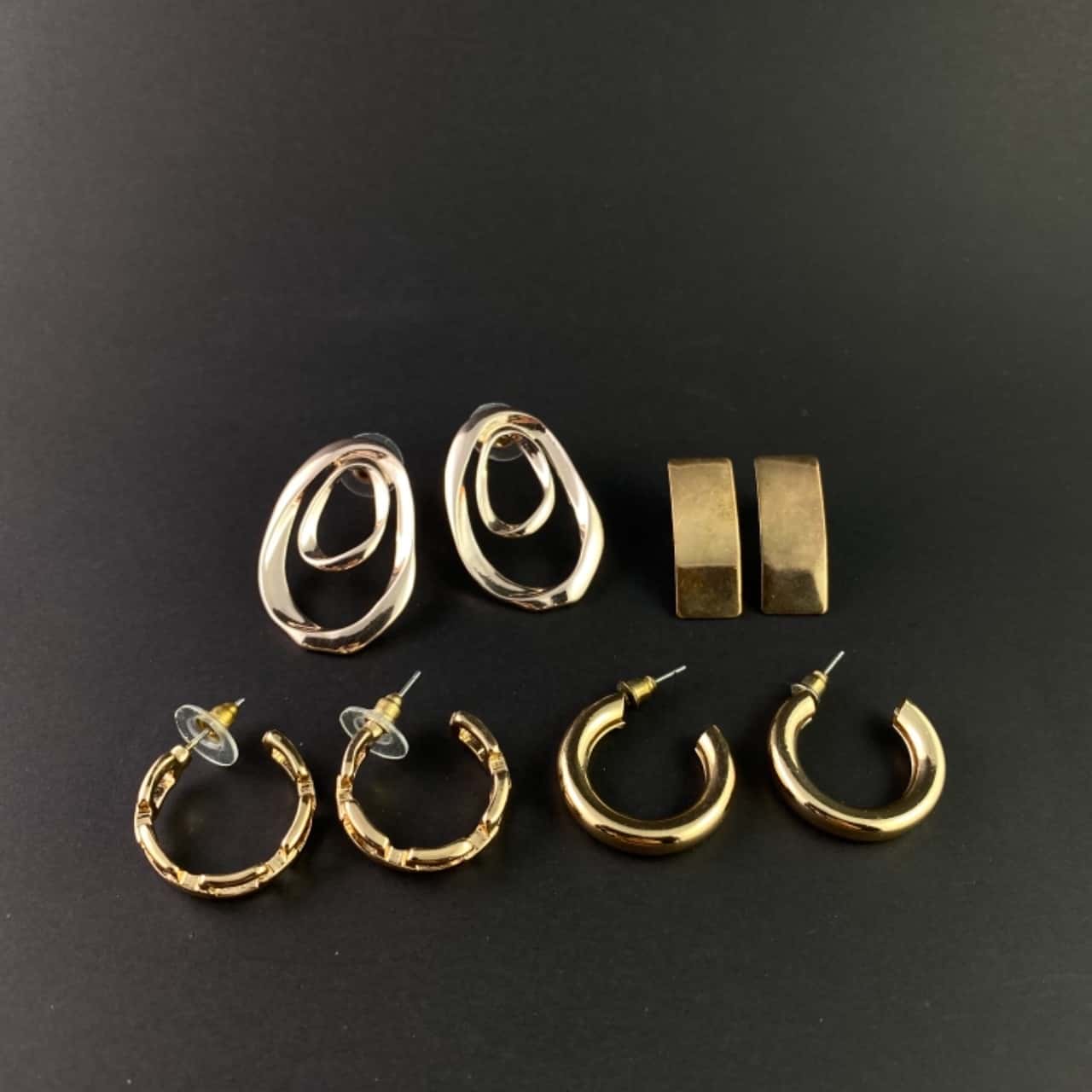4 sets Womens fashion Earrings Gold tone (s)