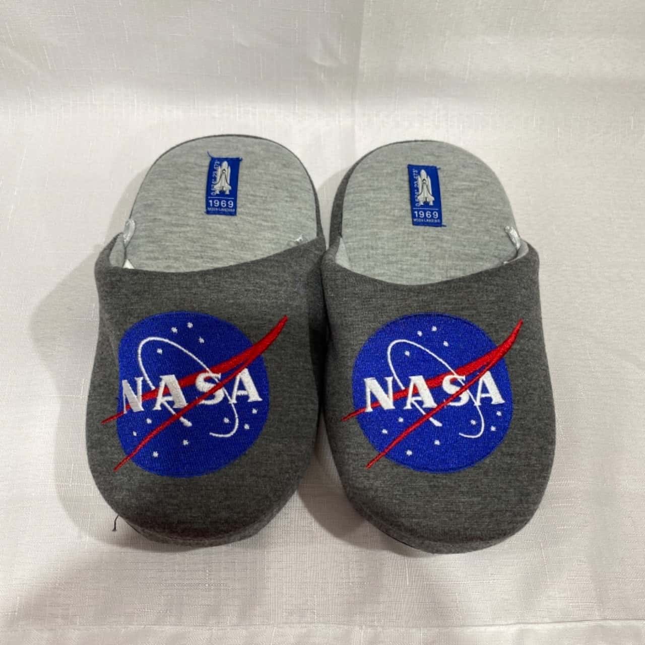 * Reduced NASA Slippers Size 40
