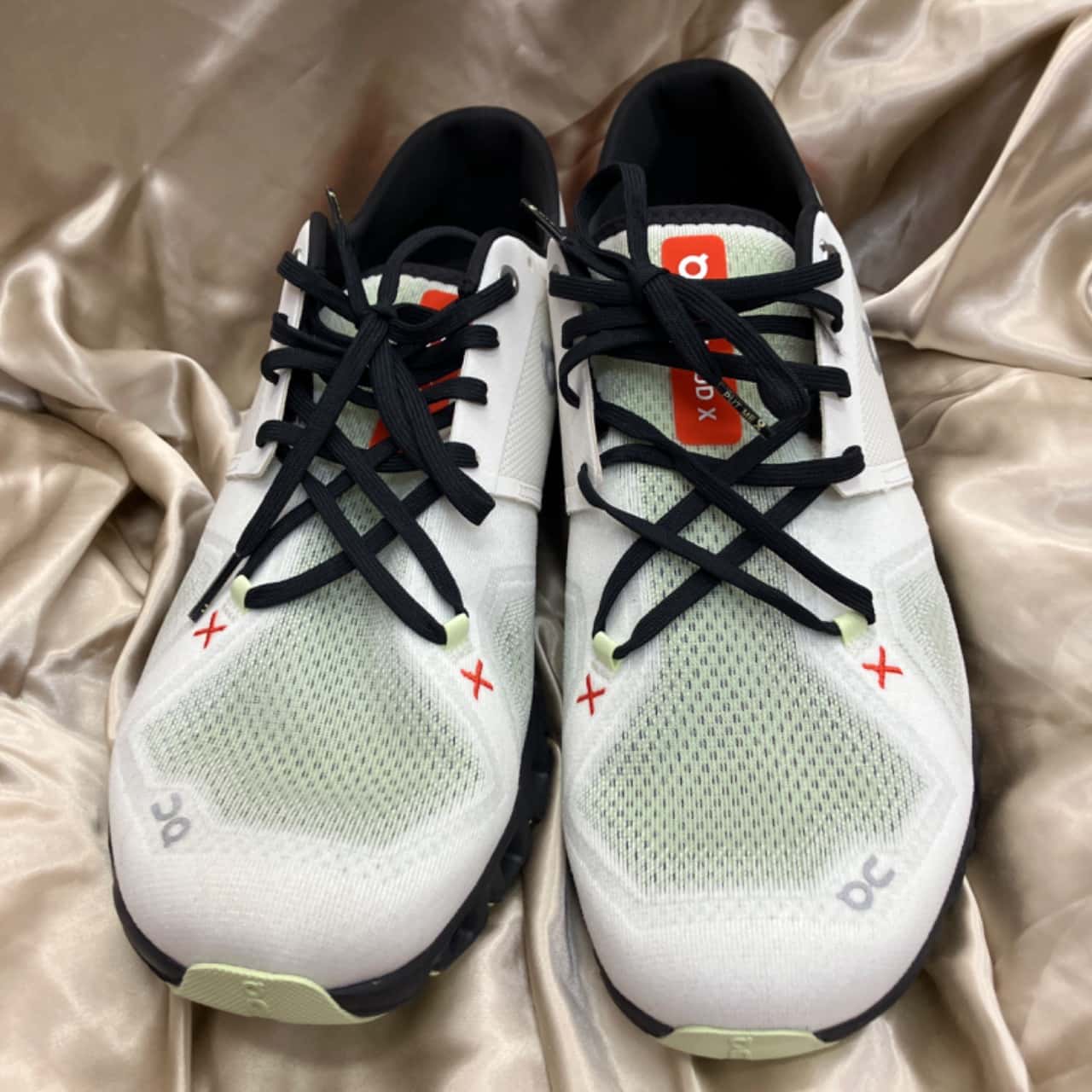 On Cloud X Mens Size 11 White (s)