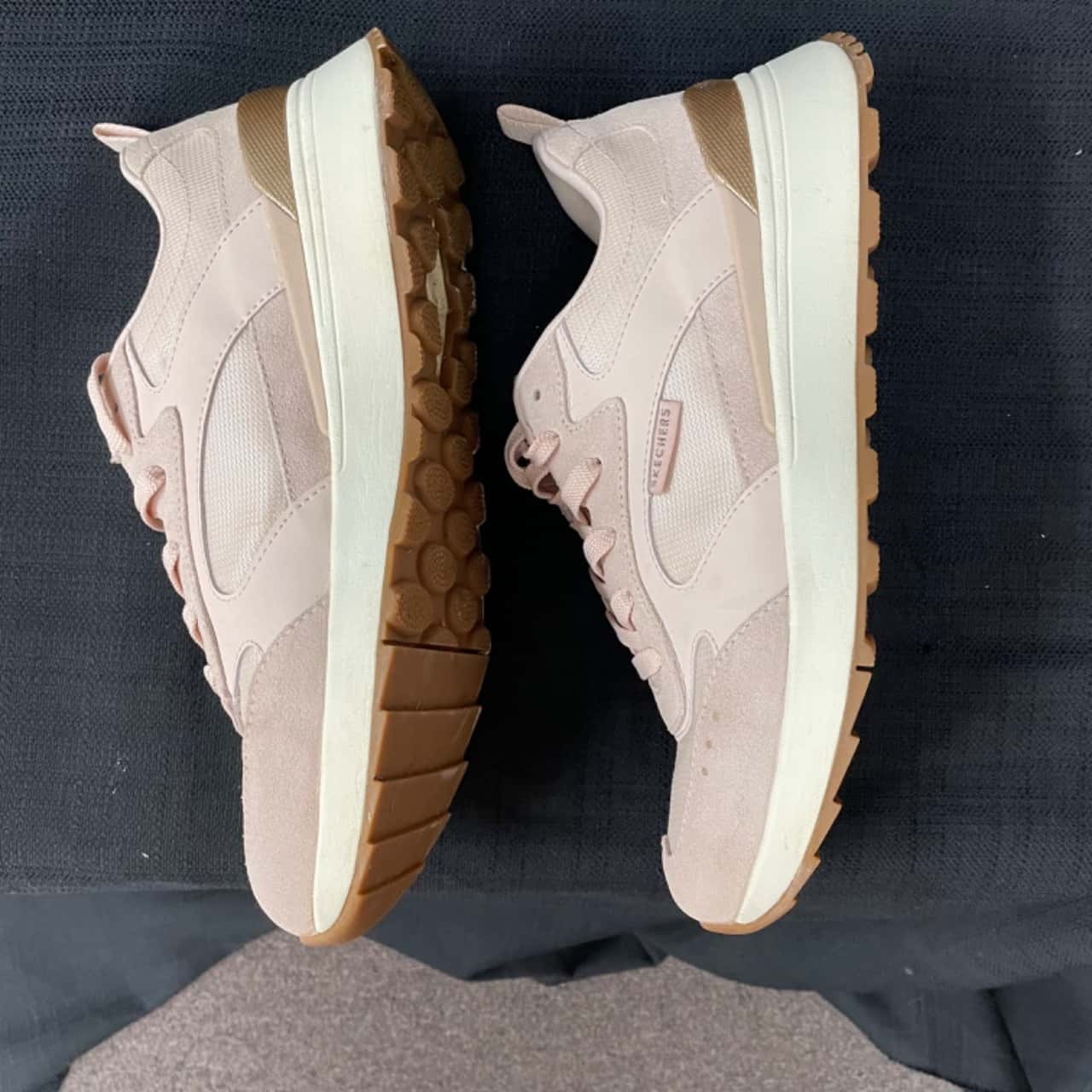 Skechers US8.5 UK5.5 EU38.5 Blush/Pink