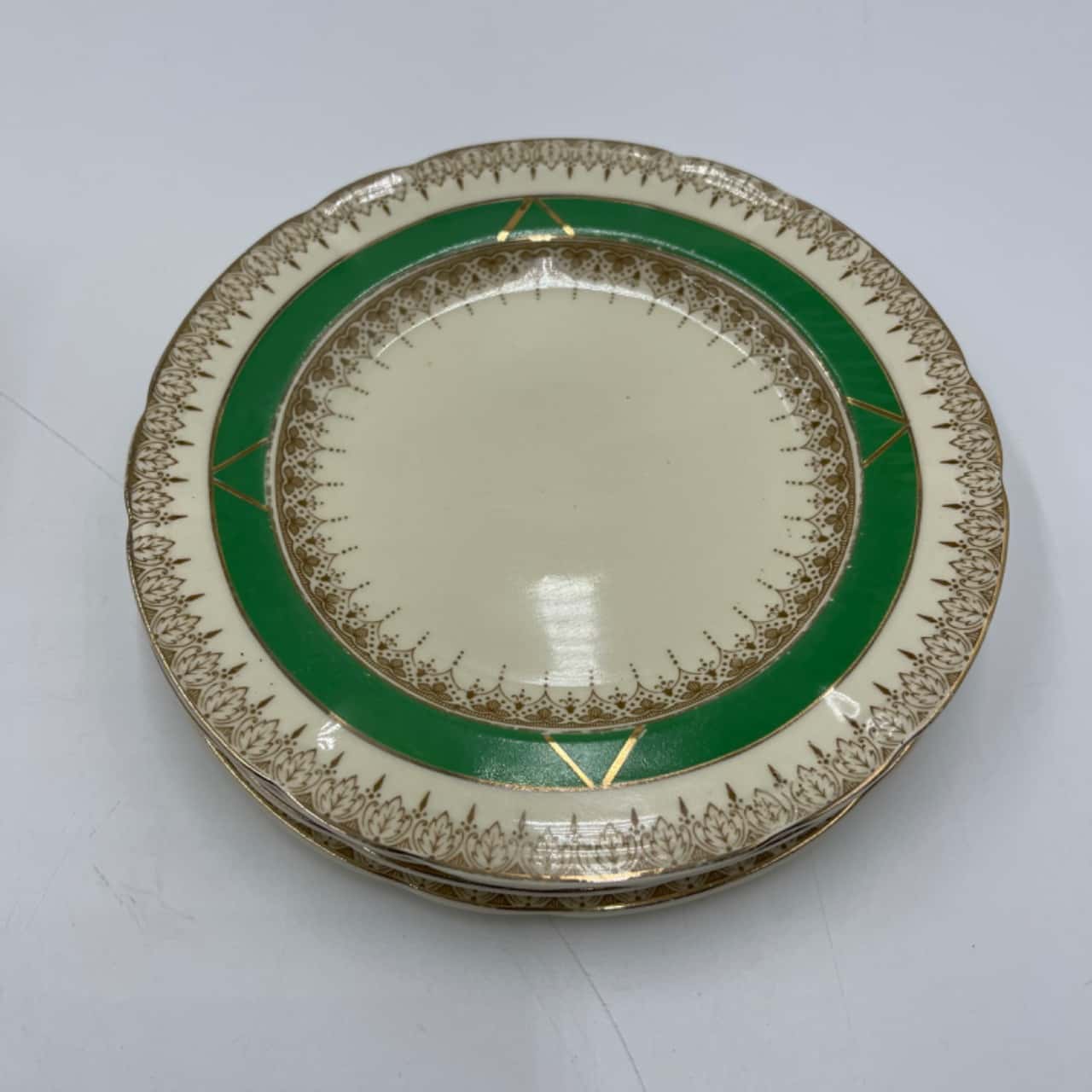 *Reduced* Vintage Green and Gold Alfred Meakin Marigold dinnerware ...