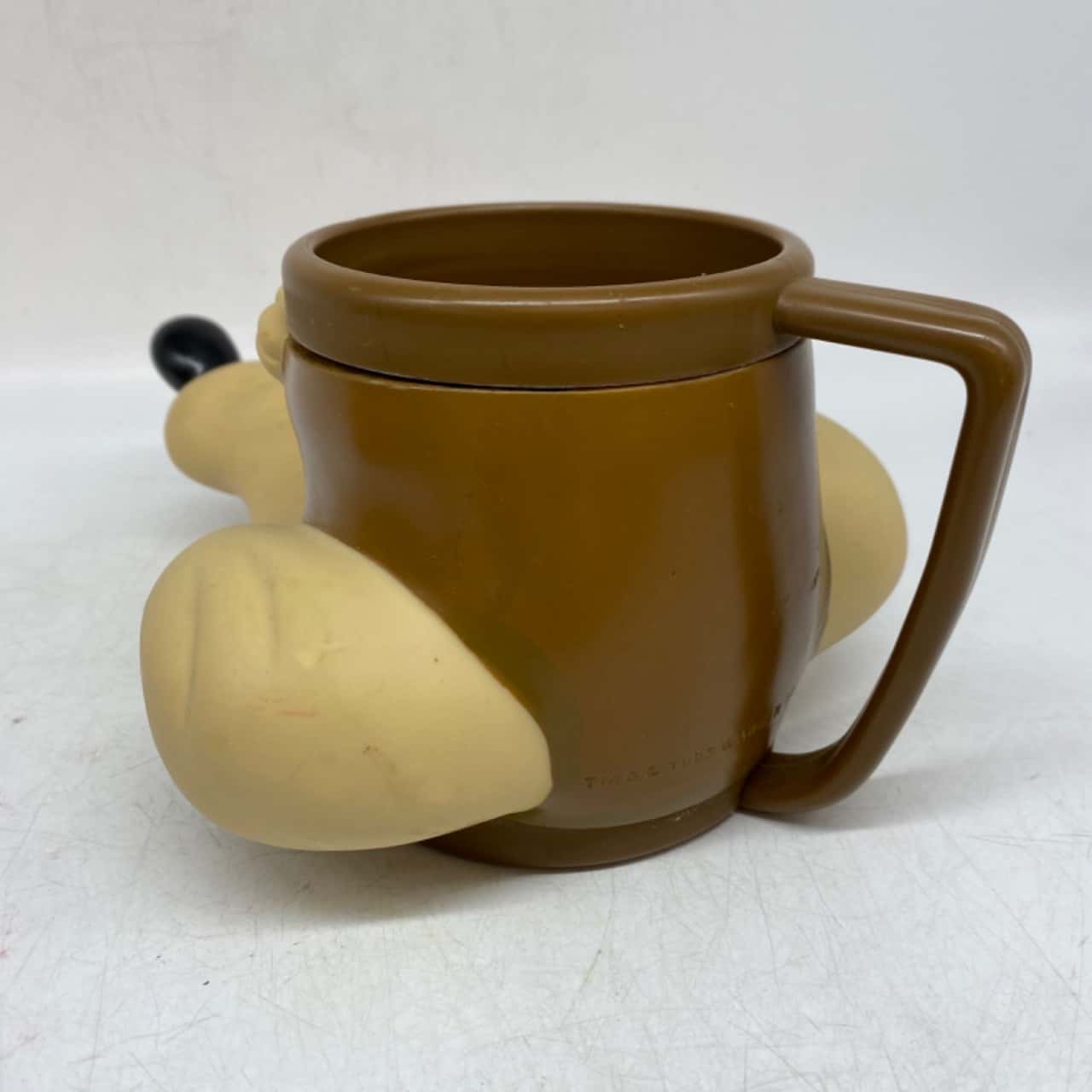 Looney Tunes, Vintage (1992) Collectable Mug Wylie Coyote