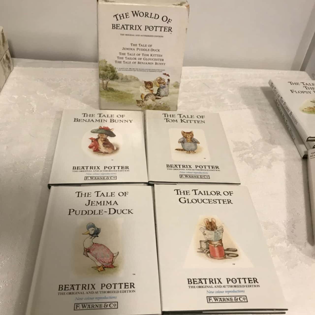 4 Box Sets The World Of Beatrix Potter (16 Books in total)(s)