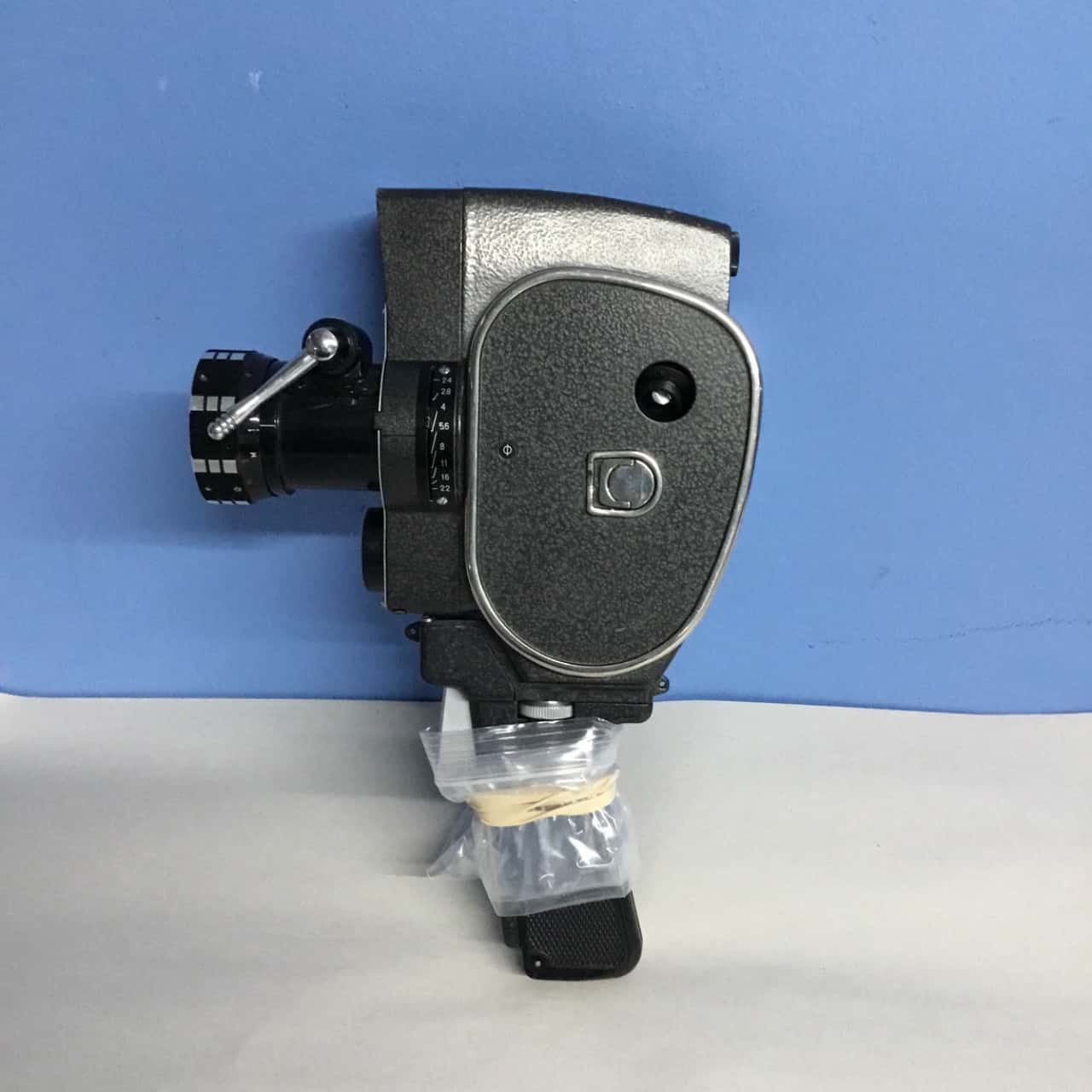 REDUCED Vintage Quartz Zoom Handheld film camera (s)