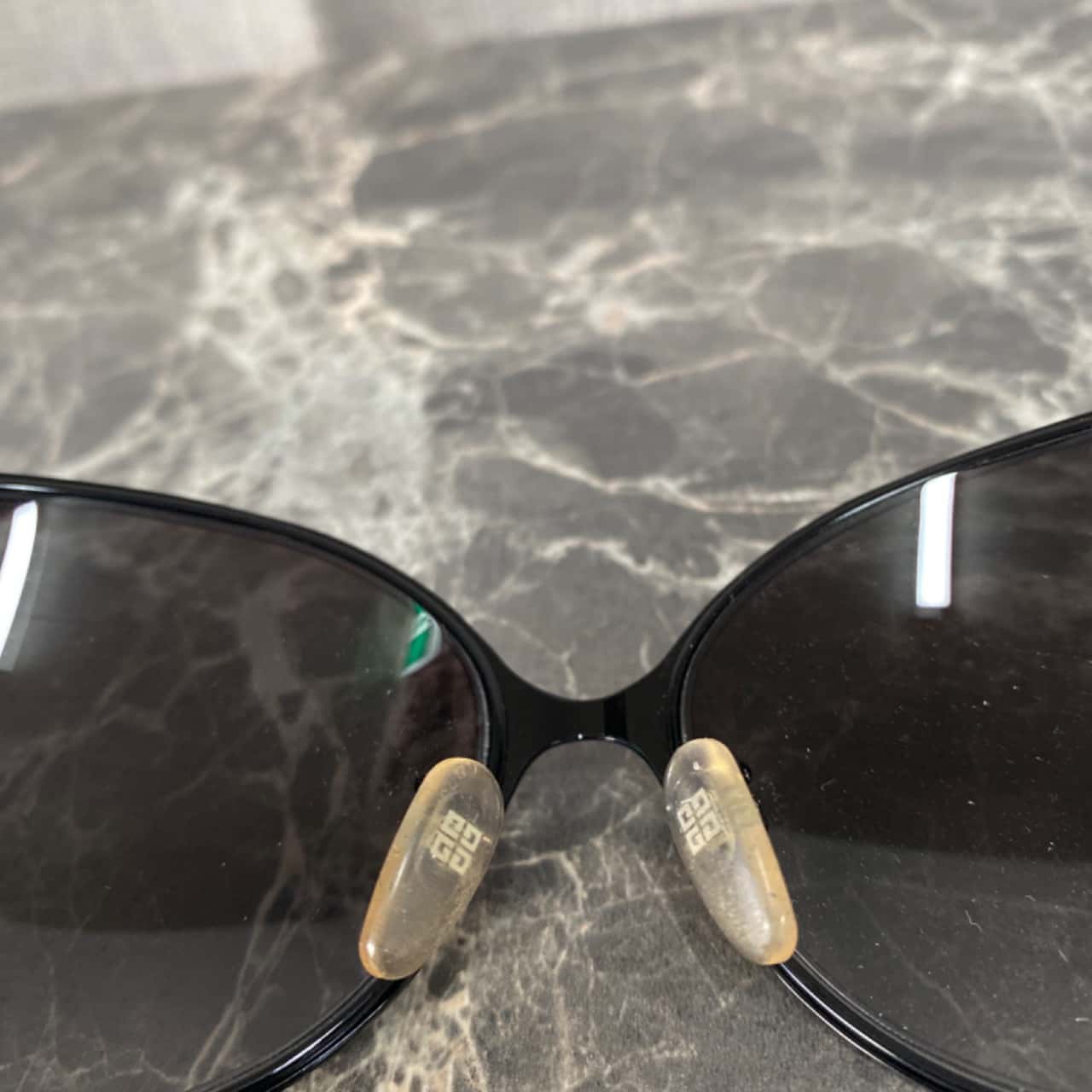 Givenchy Round Sunglasses (s)