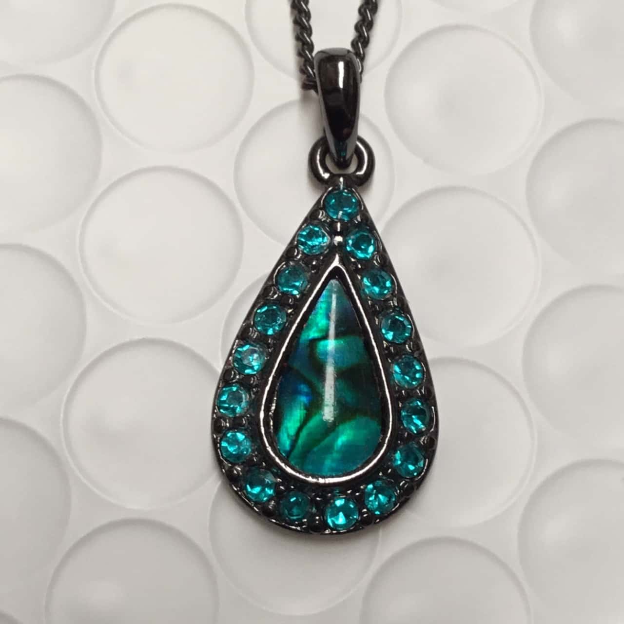 Silver Necklace With New Zealand Polished Paua Shell Pendant(s)