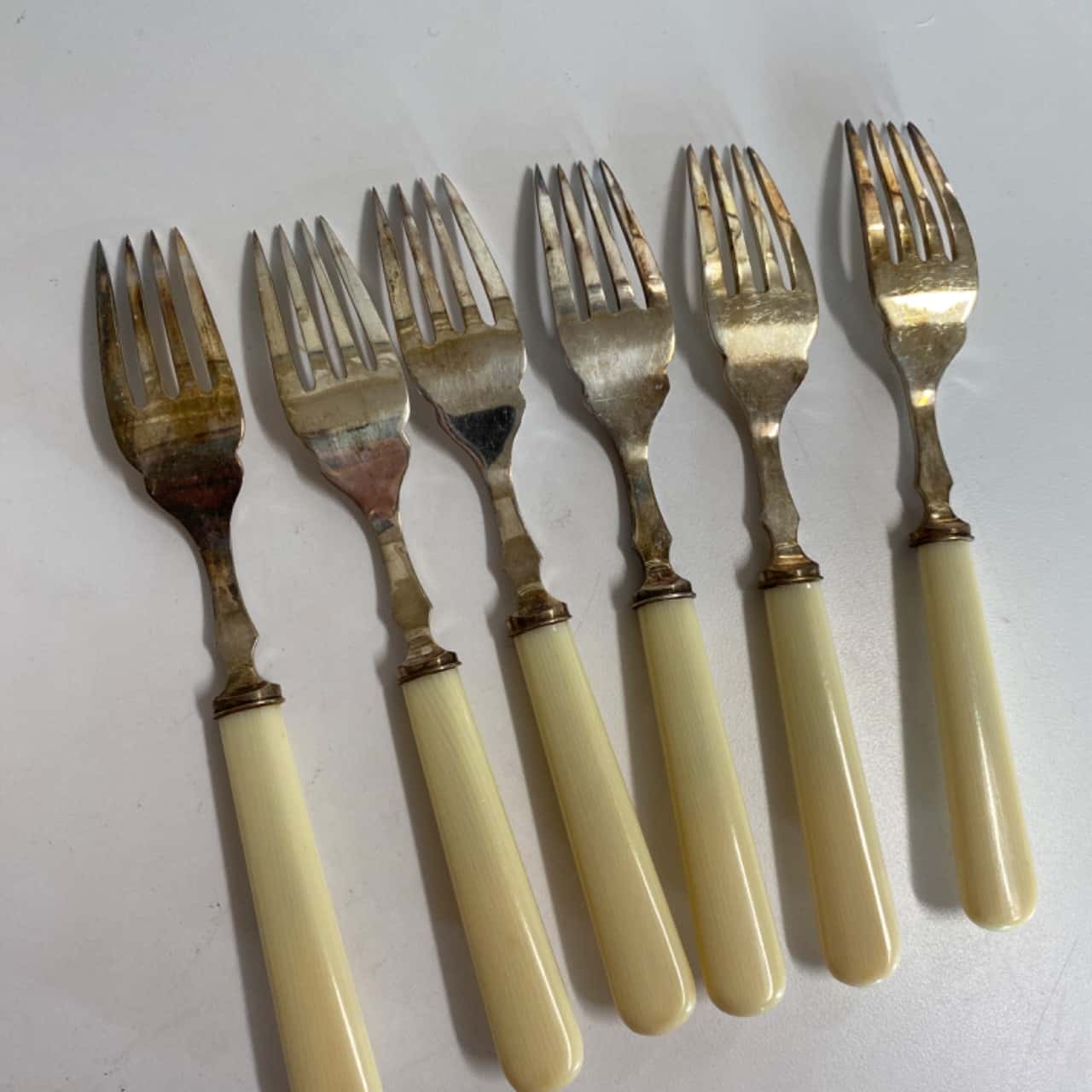 Vintage Humphreys Sheffield silver plate faux bone handled cutlery(s)