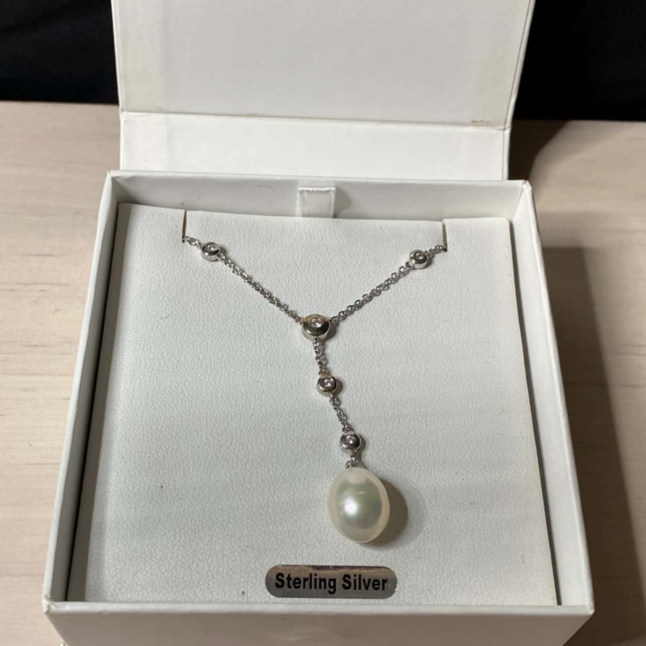 Silver 925 Drop Pearl Necklace(s)