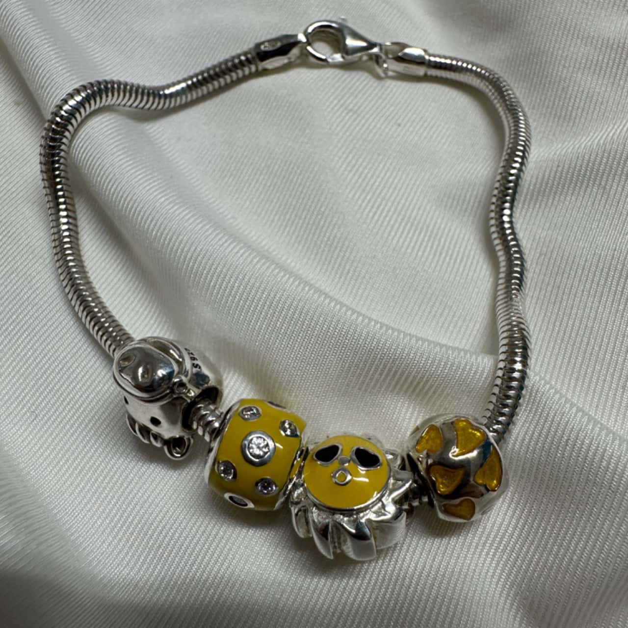 925 Stirling Silver Charm Bracelet (s)