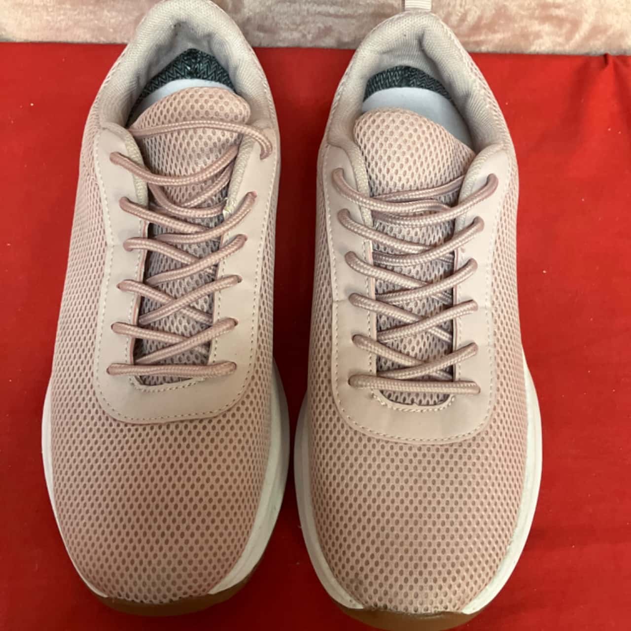 Colorado Guilia sure Grip Waterproof Women's Sneakers Size 39 (s)