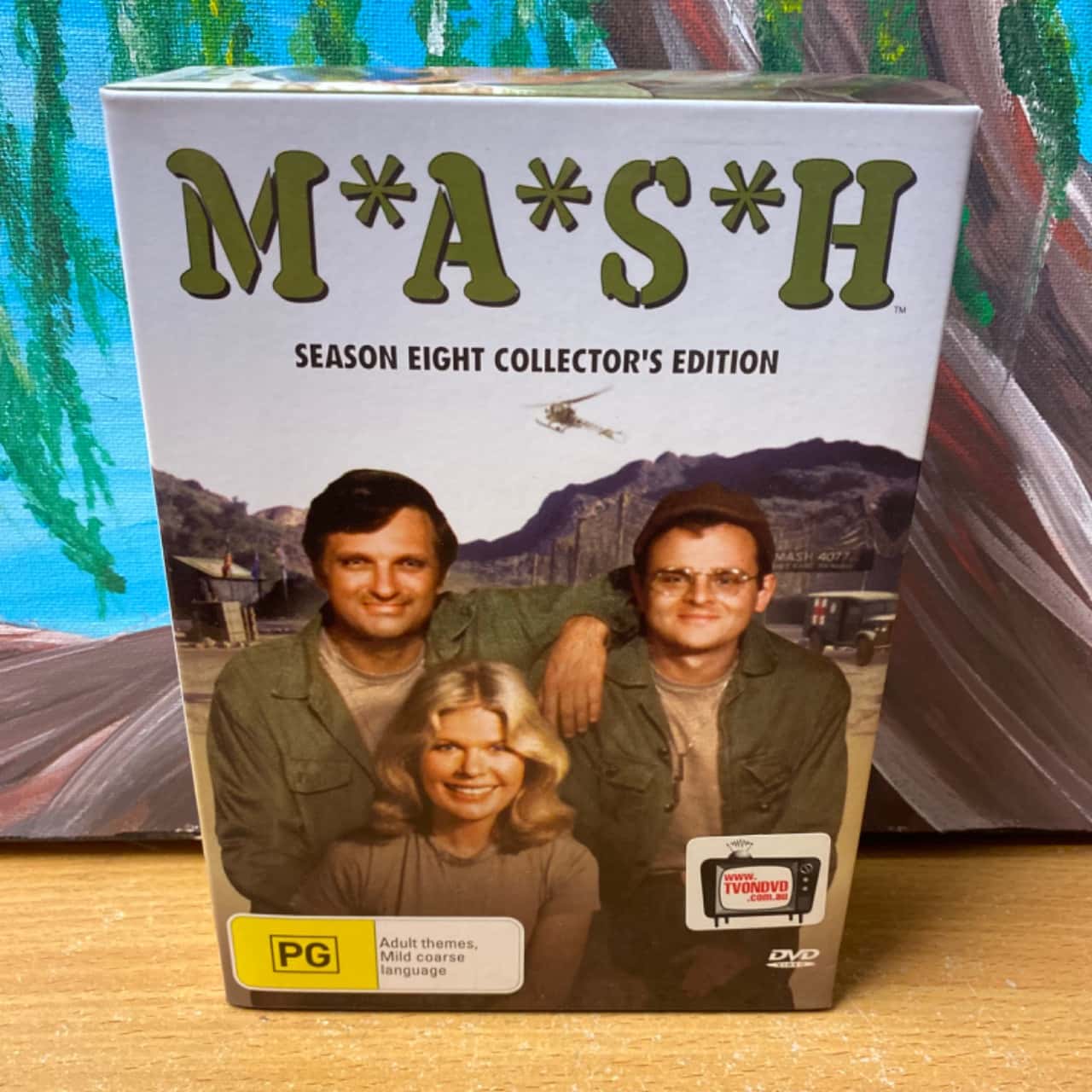 M*A*S*H season eight collector’s edition (3 DVDs)(s)
