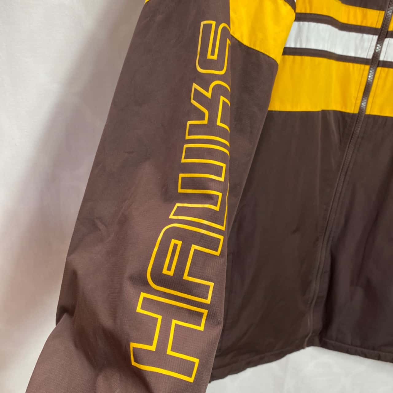 Men’s Official AFL Size L Brown & Yellow HAWKS Zip Up Jacket