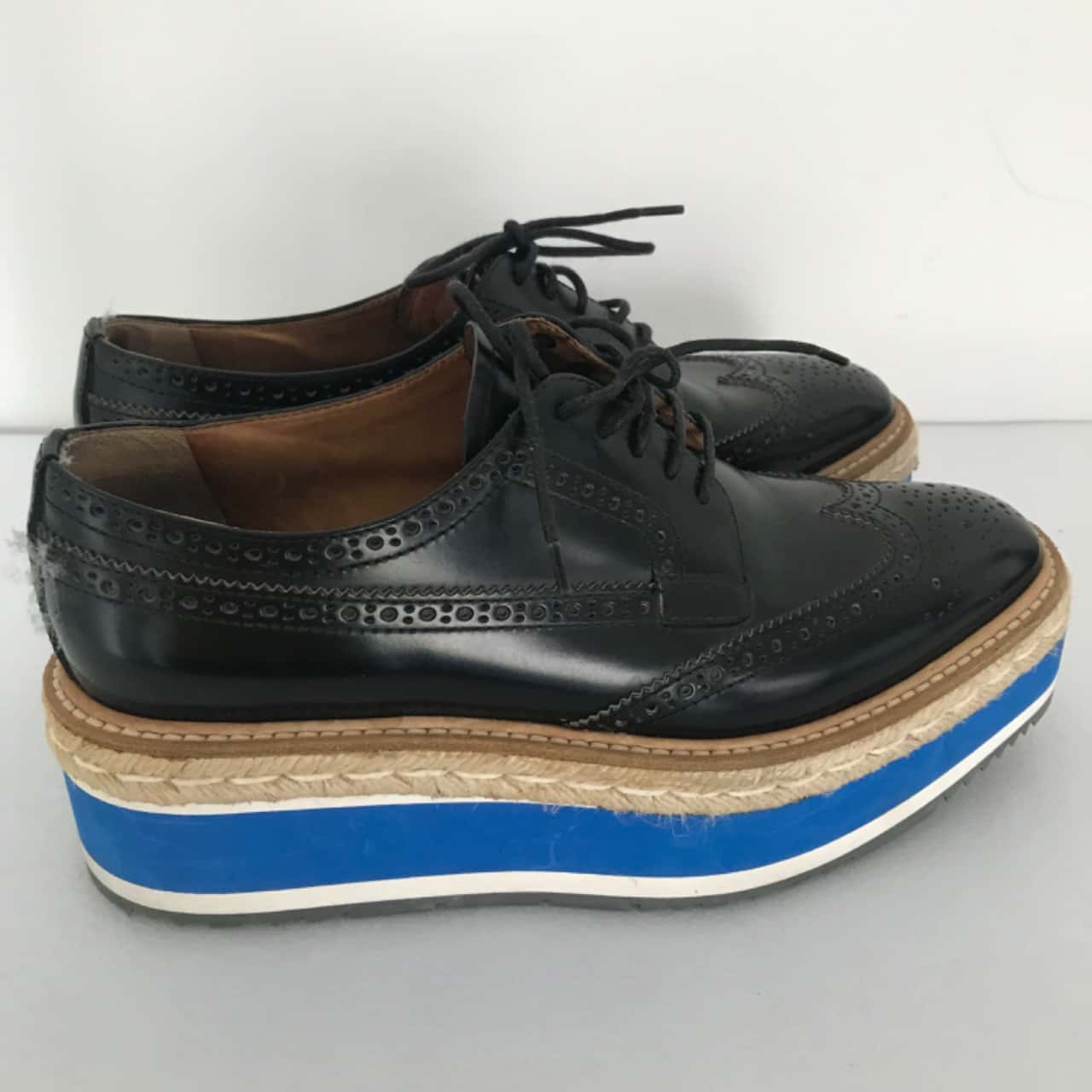 Womens Size 39 Black Vintage Look with Chunky Blue Soles Quirky (s)