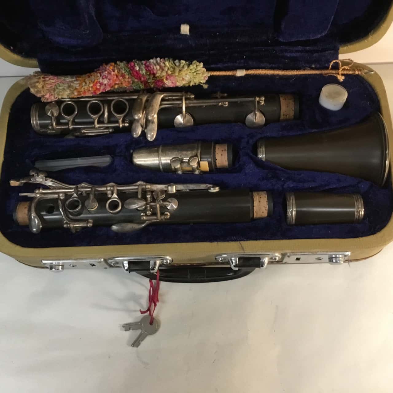 Vintage Clarinet Lark in Case as pictured