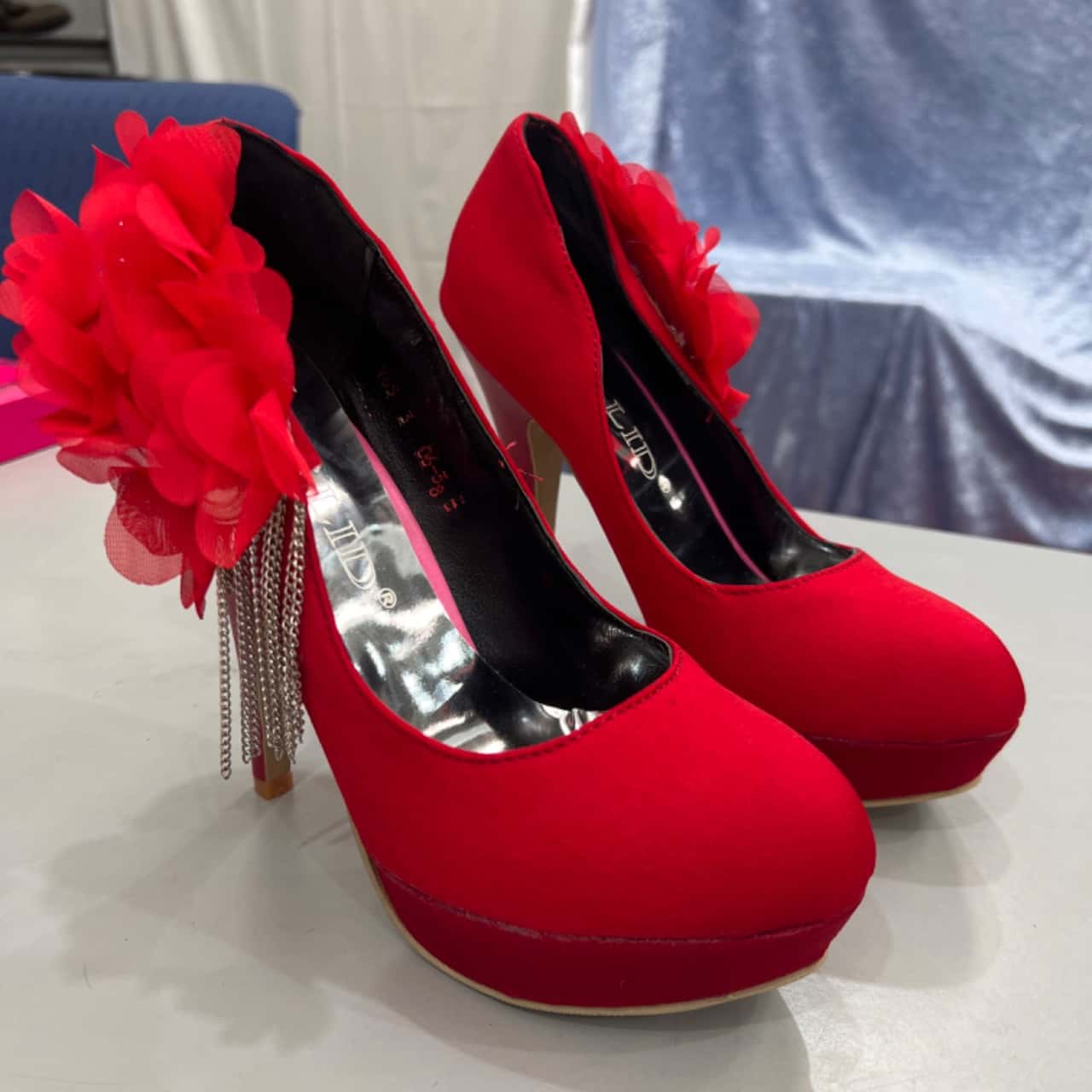 JQ.LID Womens Red Heels Size 38