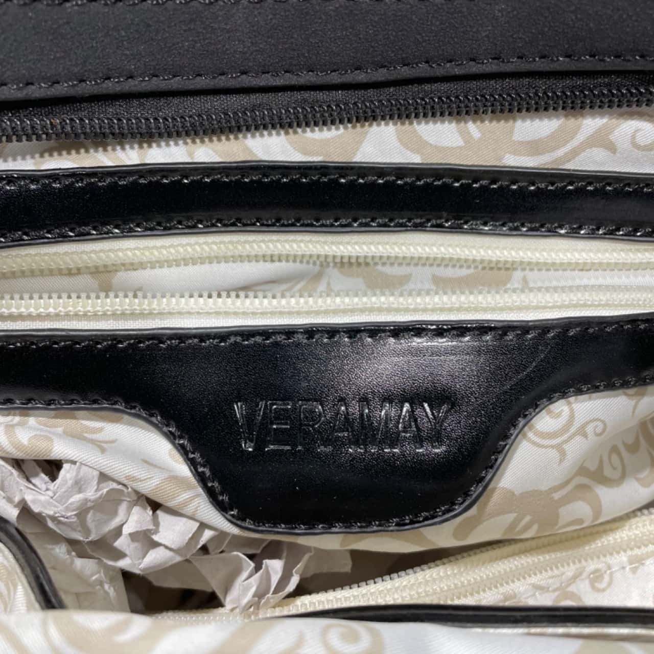 STUNNING!! DESIGNER HANDBAG!! VERAMAY BRAND!! Womens Handbag Black ...