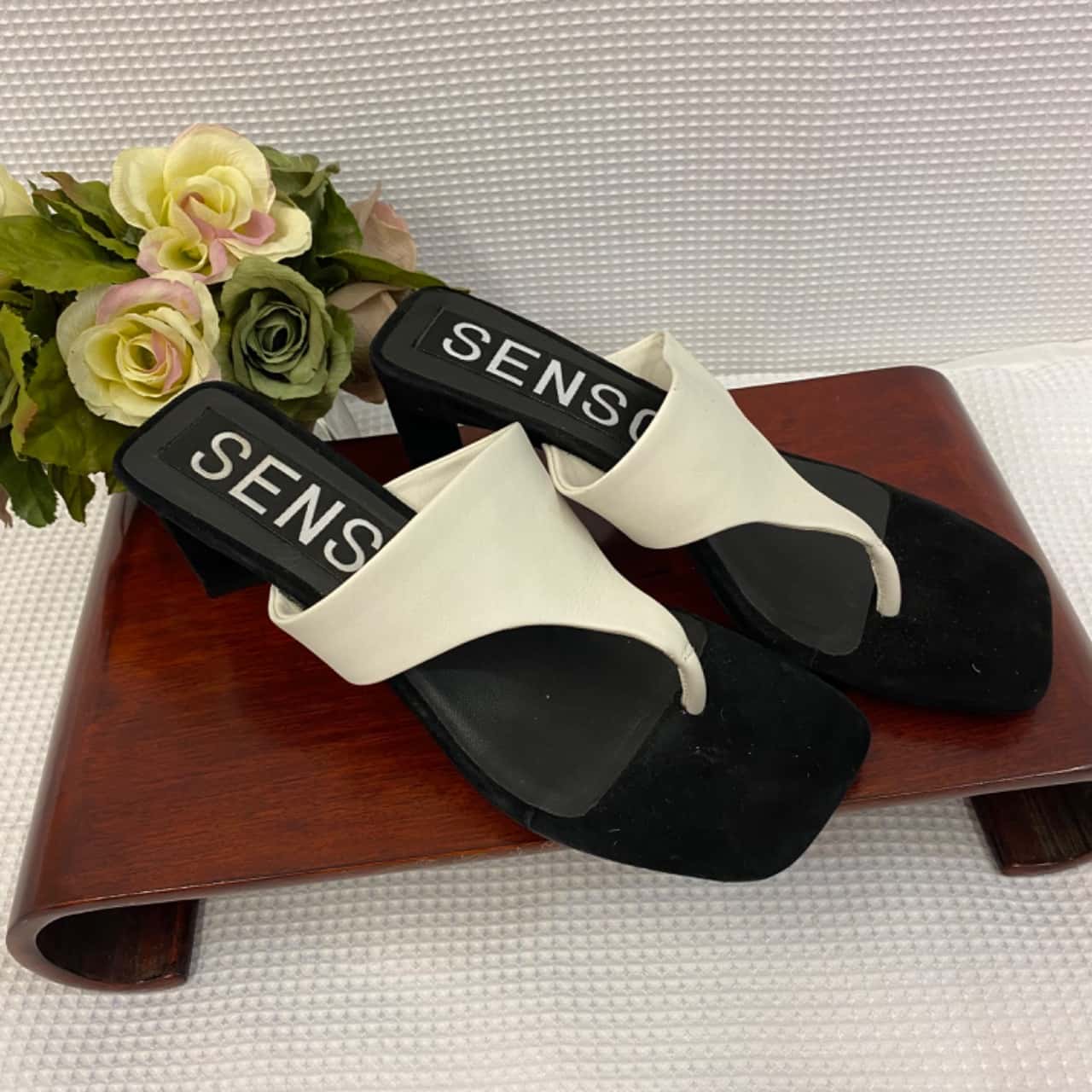 Senso Womens Size 39 Black / White (s)