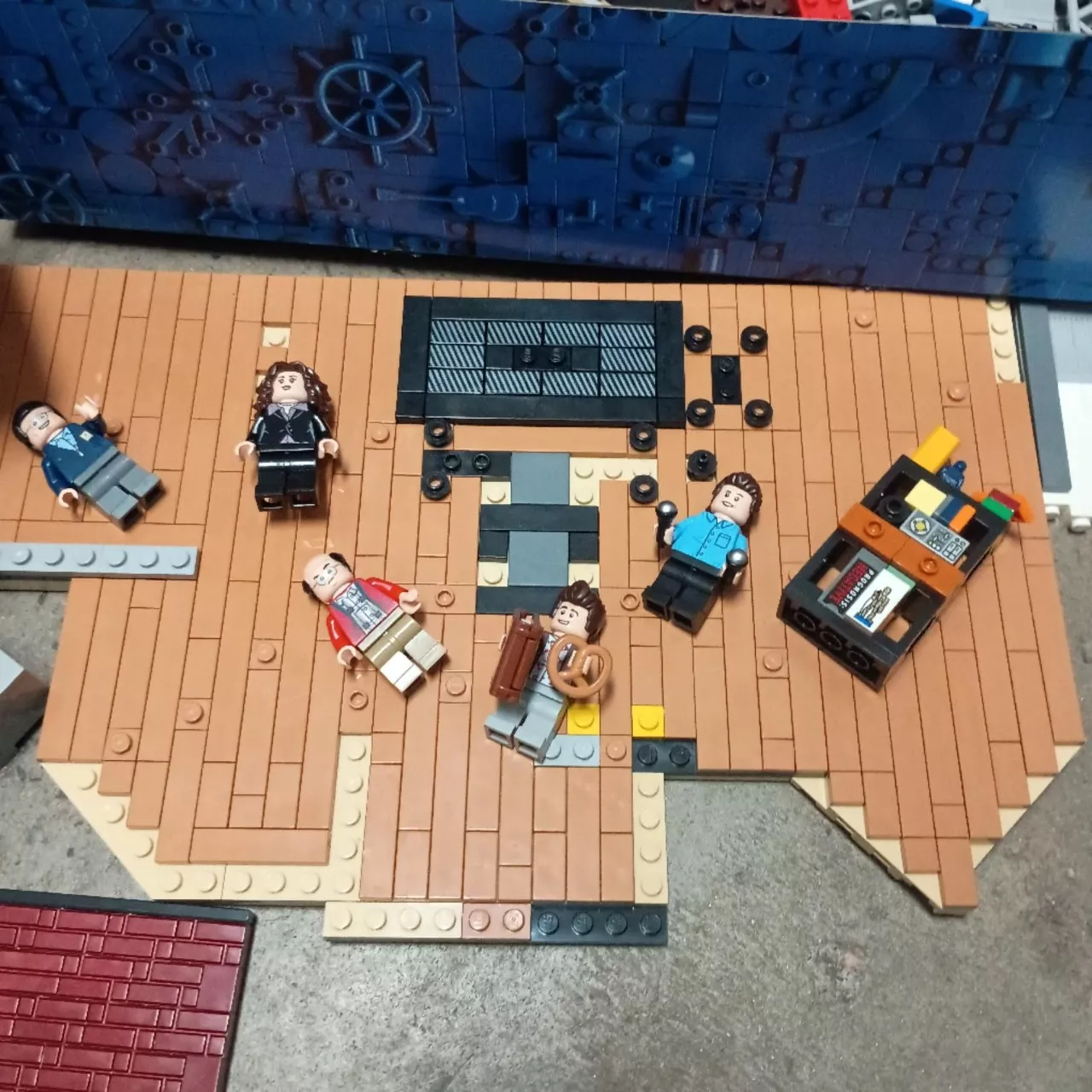 LEGO Ideas: Seinfeld 21328 Apartment Set - Used Very Good | Salvos Stores