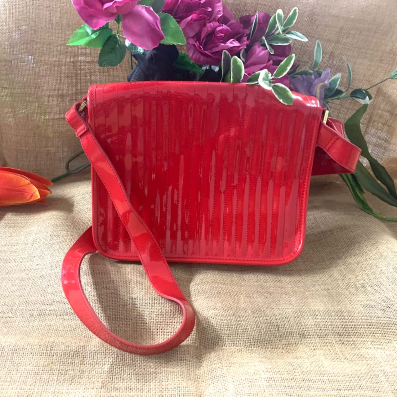 Womens TED BAKER Classy red handbag with French bulldog lining(s)