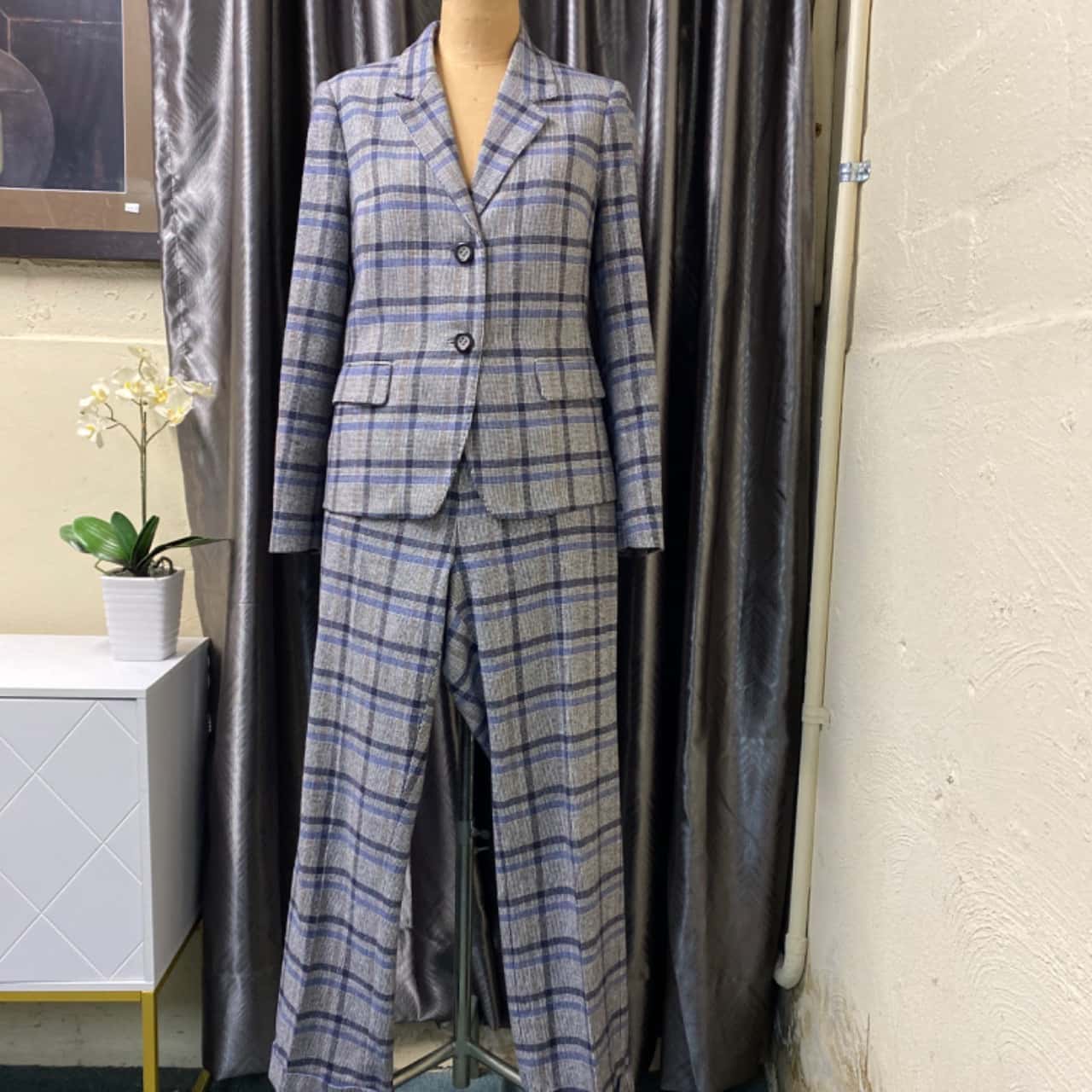 Anna Thomas Womens Window Pane Check "Power Suit" Grey/ Navy Size 14(s)